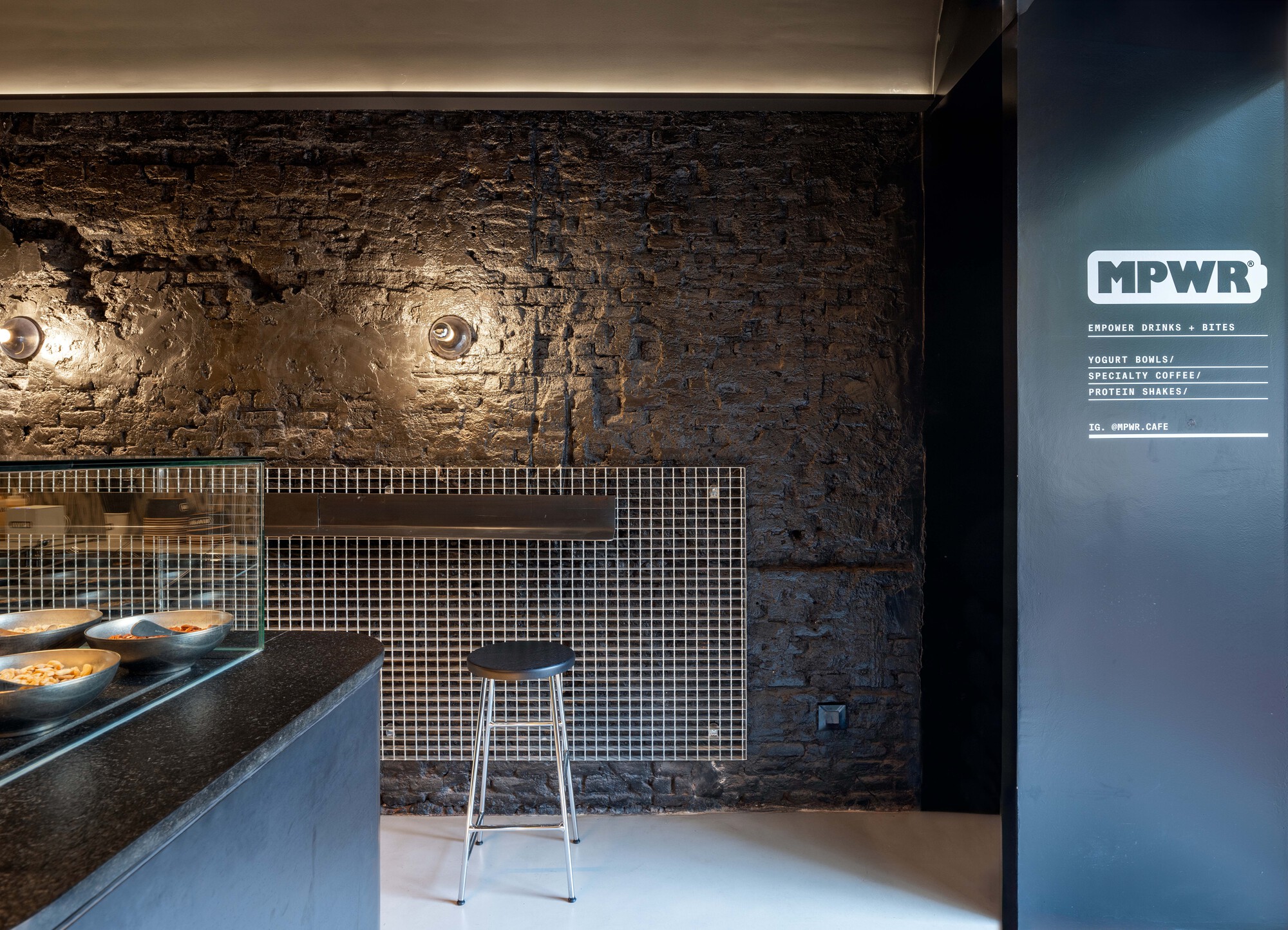 Galería de MPWR Fit Cafe / Berd Studio - 4