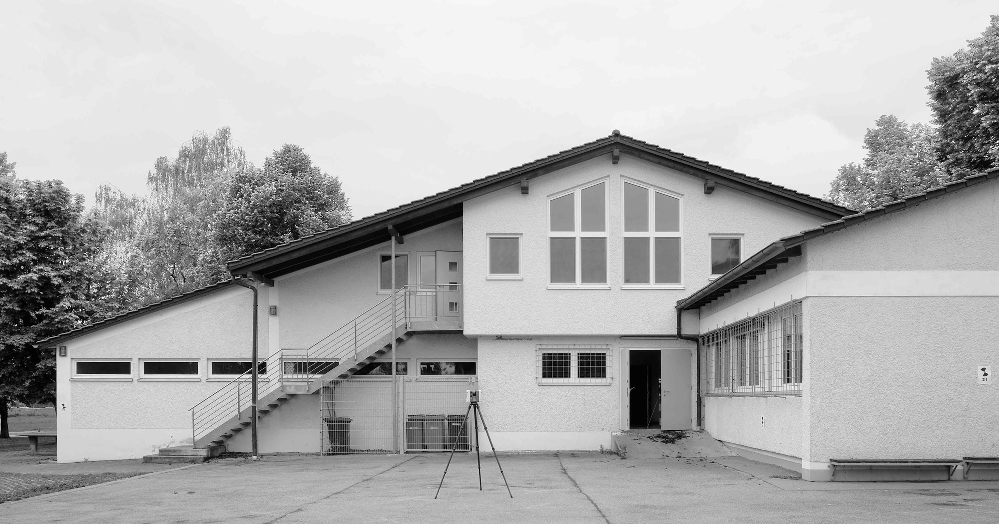 Gallery of Multi-Purpose Hall Ingerkingen / Atelier Kaiser Shen - 43