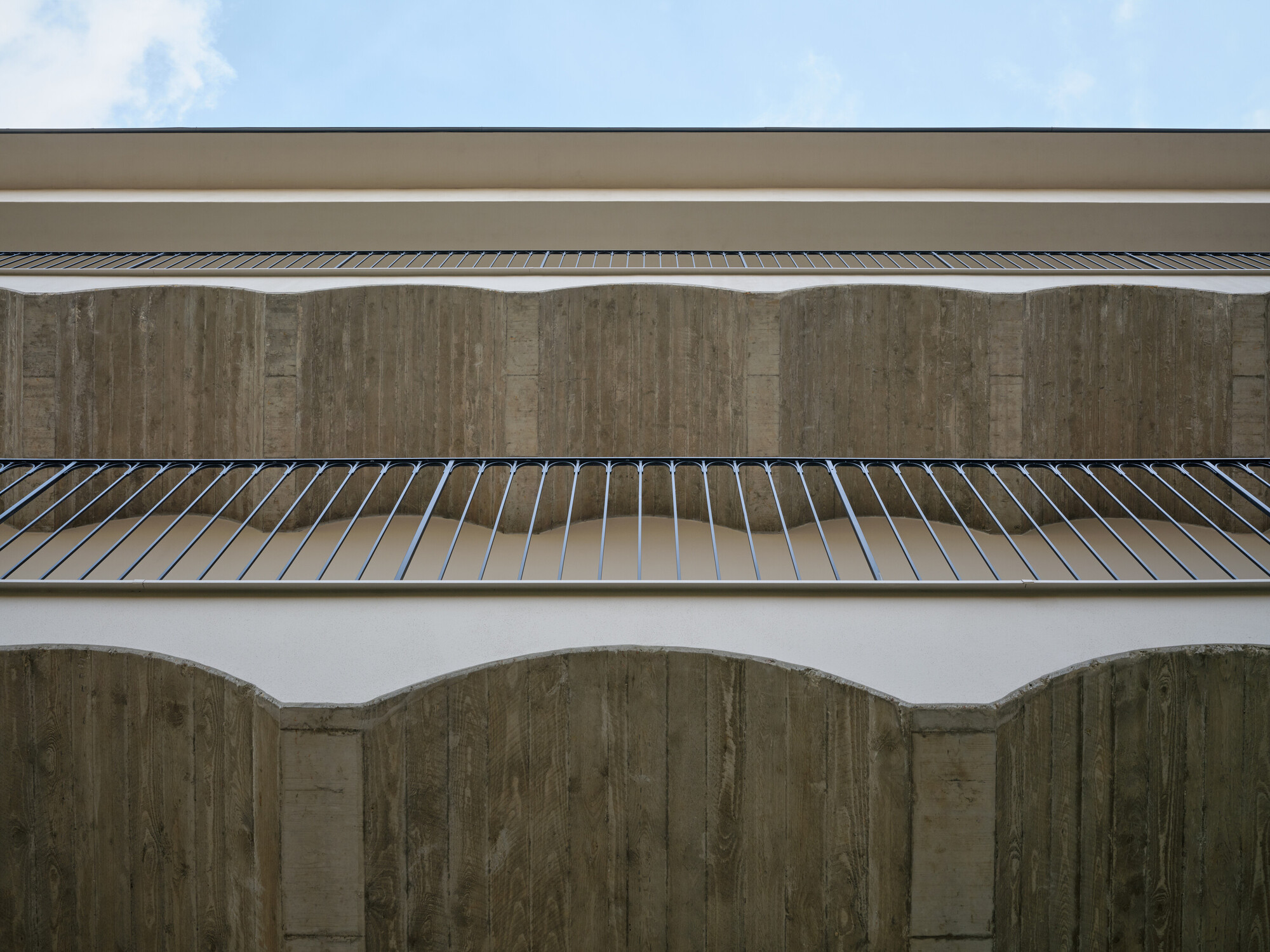 Gallery of Boleslavova 3 Building / Plus One Architects - 28