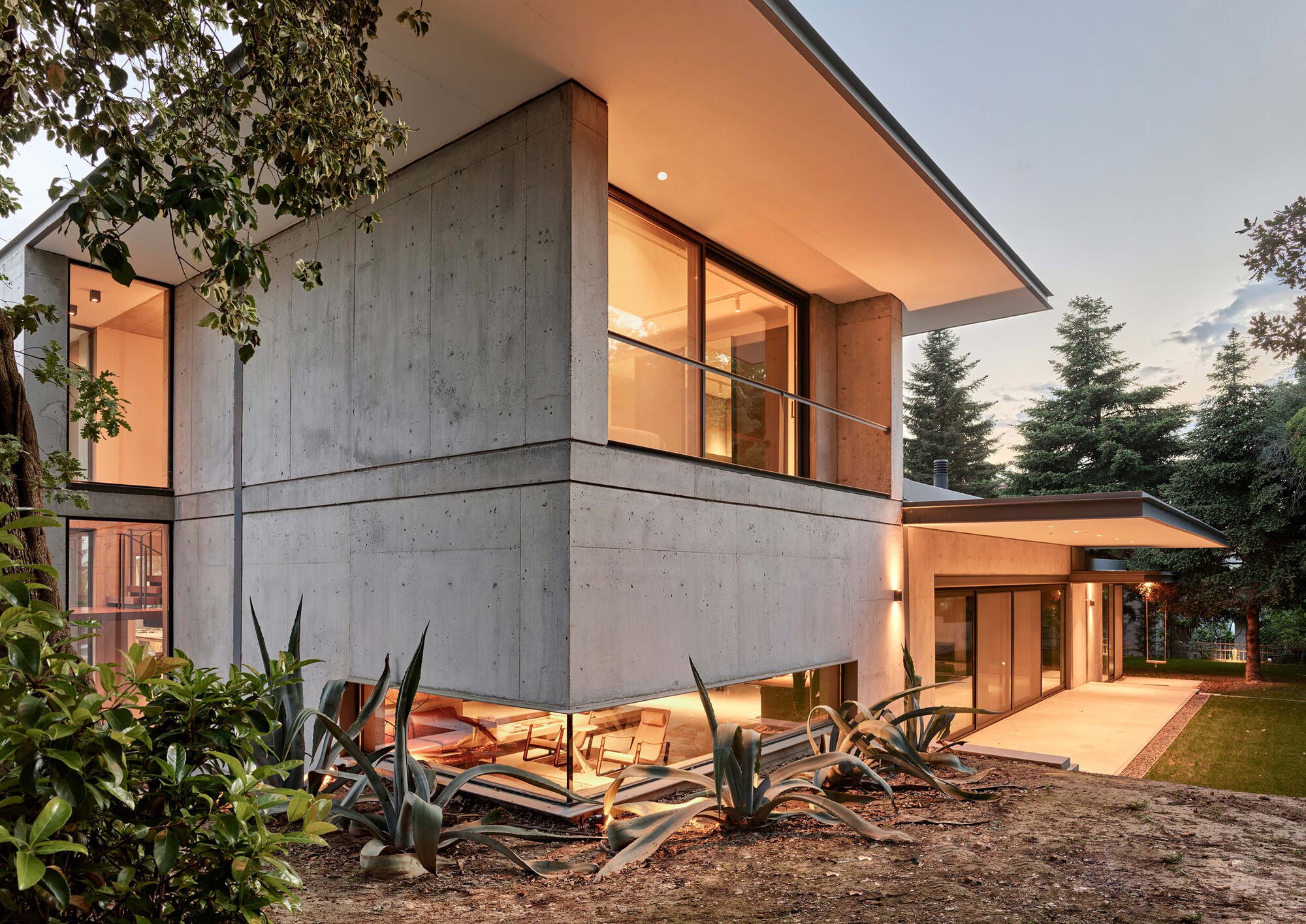 Gallery of Can House / PIN Architects - 15