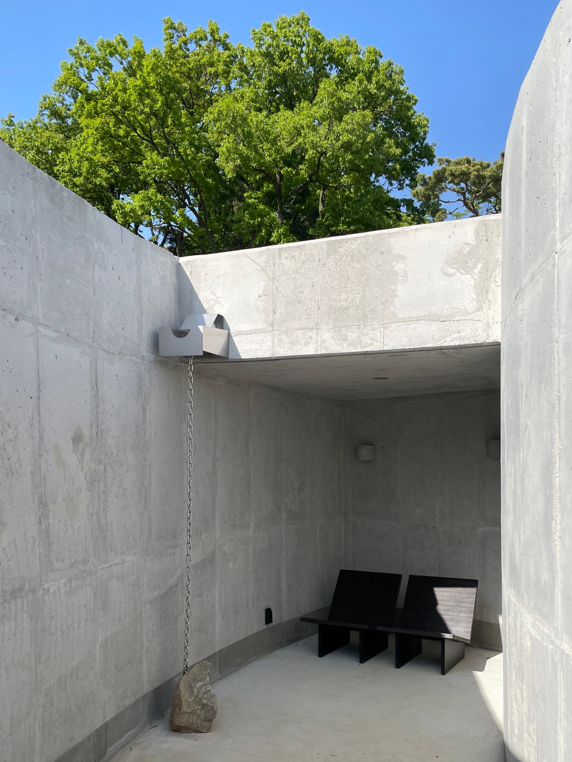 Gallery of OUTPOST CAFE / space design A.LIVE - 15