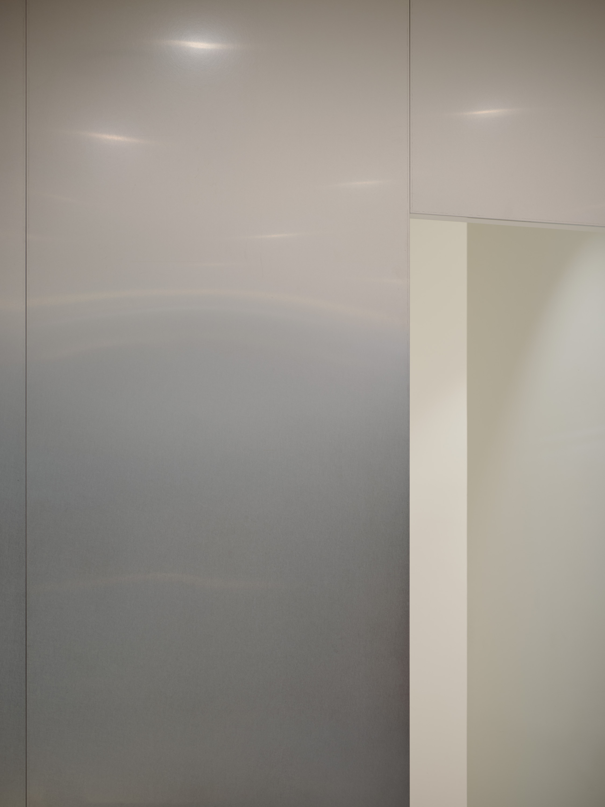 Gallery of ADSB Andersson Bell Hyundai Pangyo Store / Studio Tama - 16