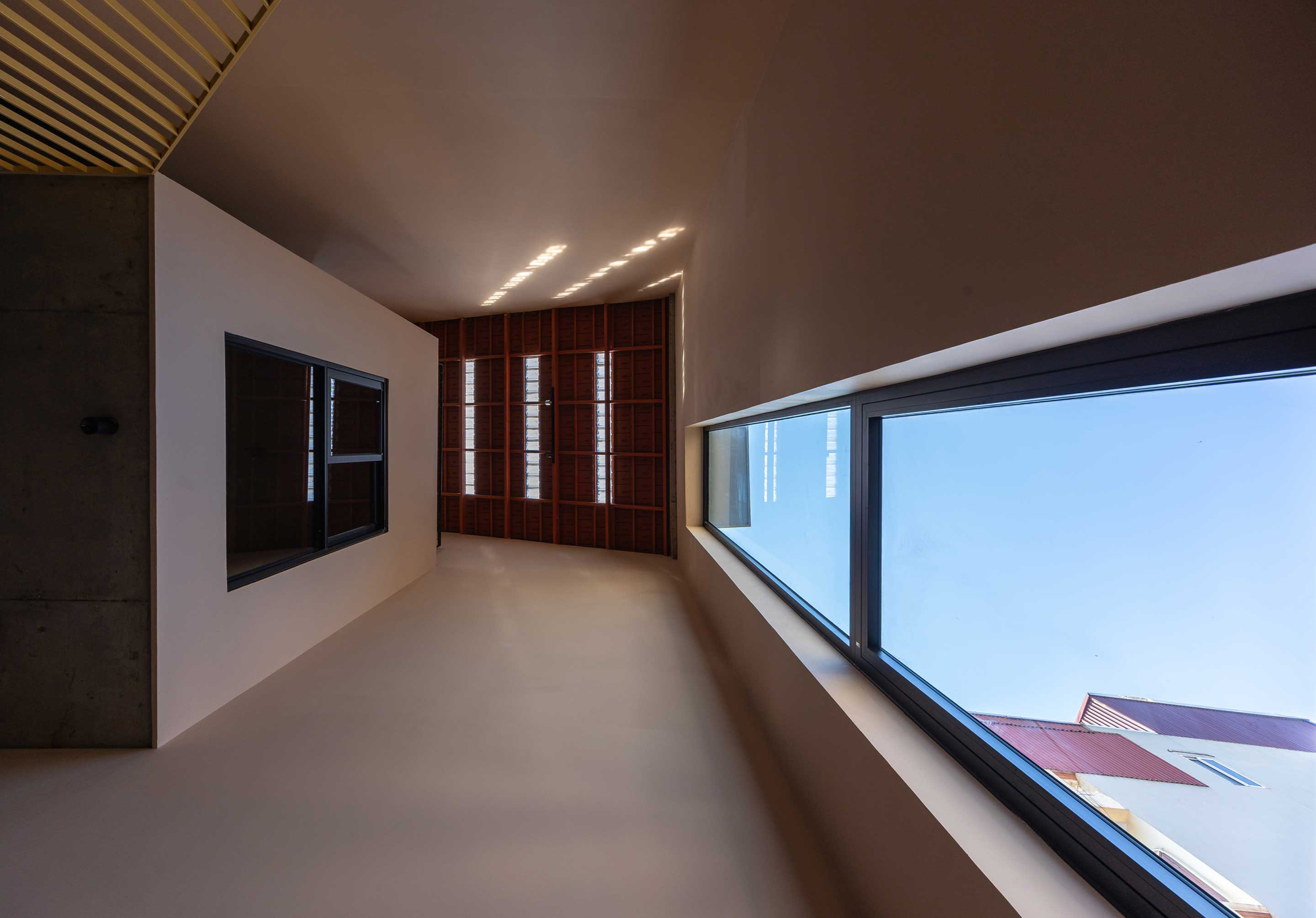 Gallery of QUAN NHÂN House / TOOB Studio - 2