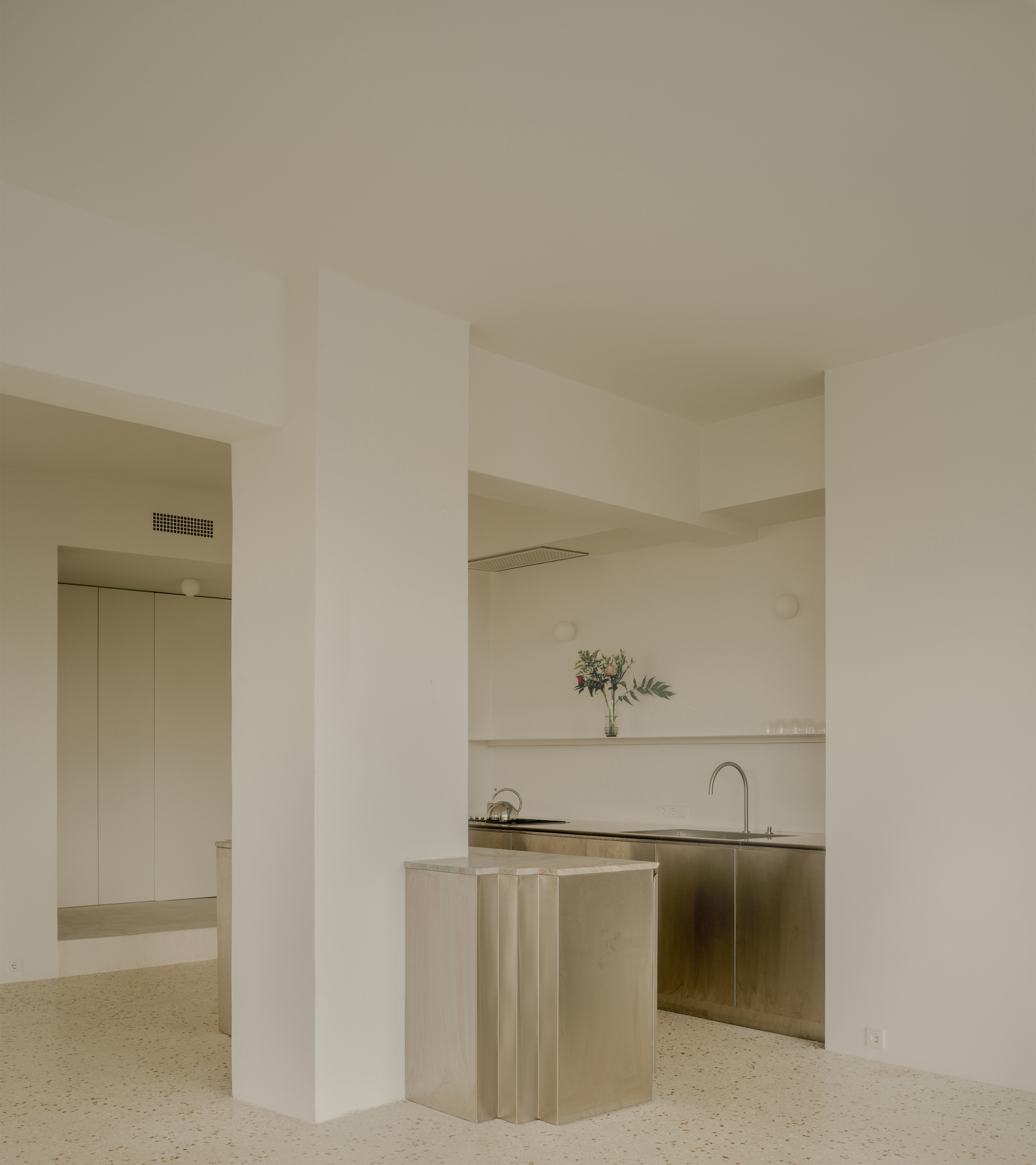 Gallery of Astral Weeks Flat and Exhibition Space / Oblique - 7
