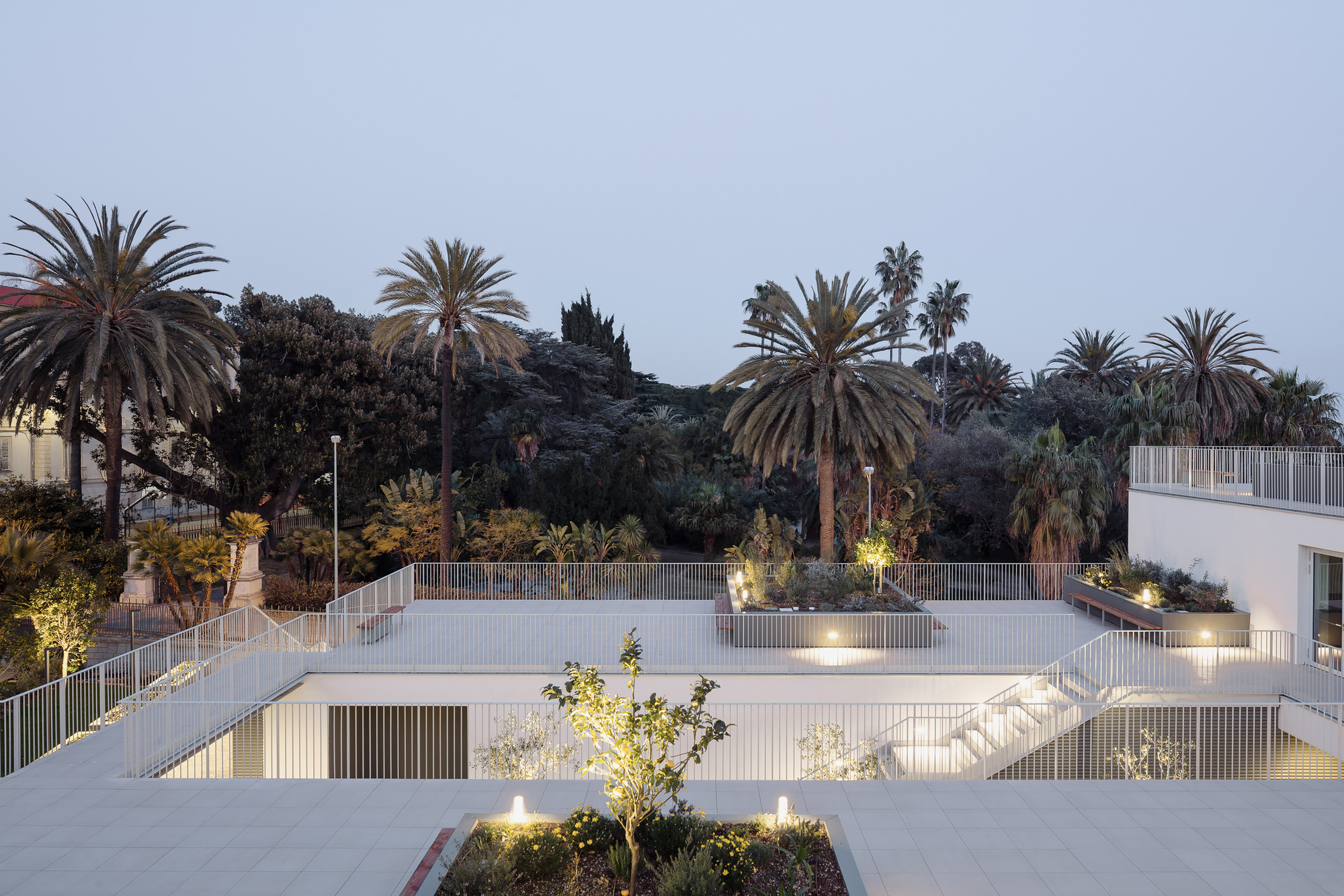 Gallery of Ex-Tribunale Conversion in Sheltered Accommodation / Calvi ...