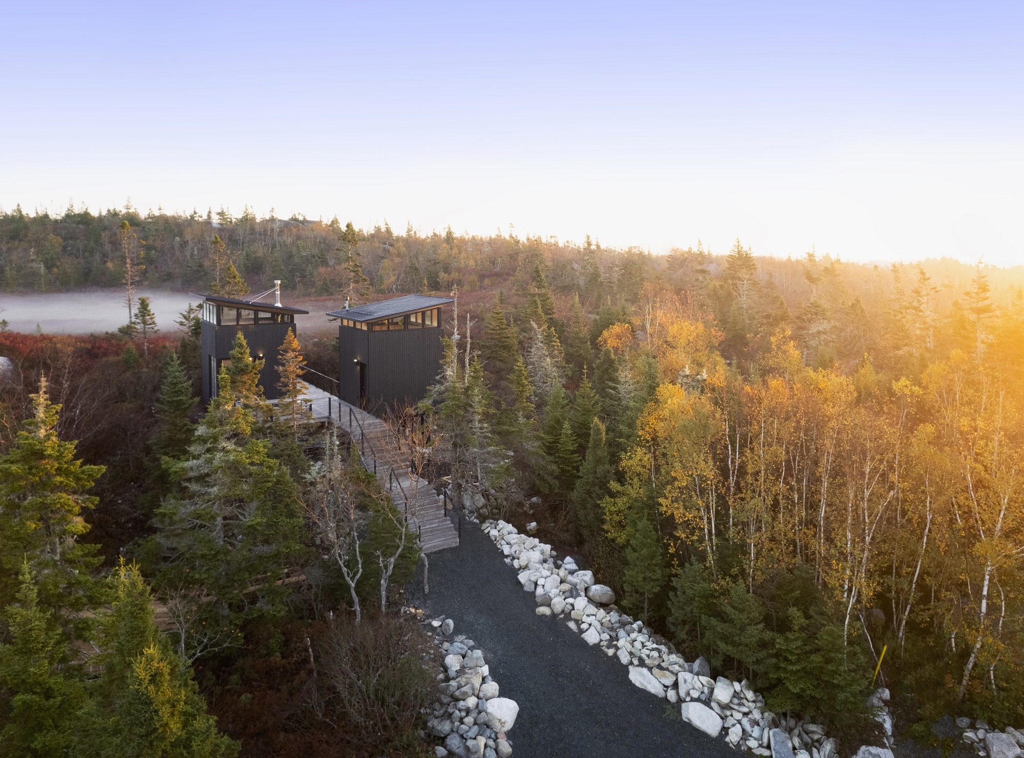 Gallery of Lambkill Ridge / Peter Braithwaite Studio Ltd. - 6