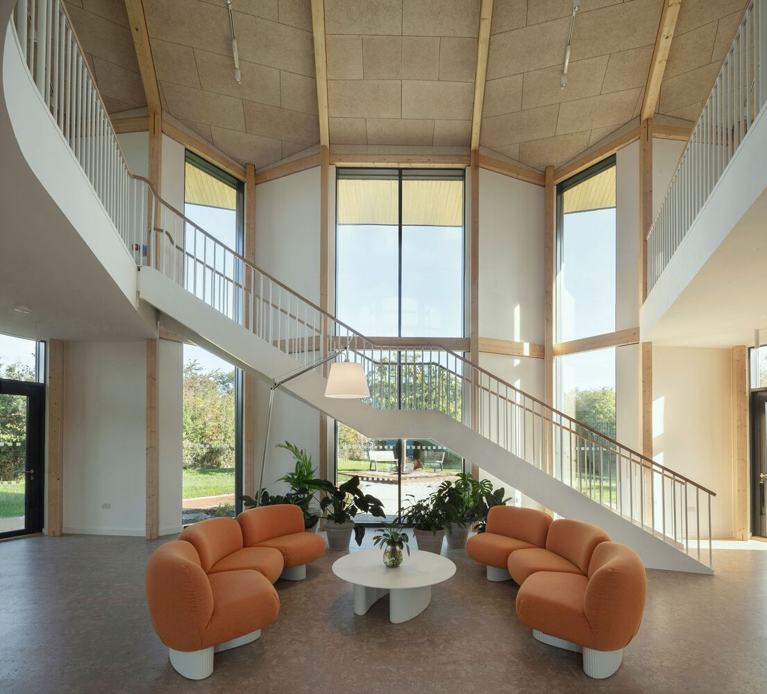 Gallery of Unusual HQ / Corstorphine & Wright - 2