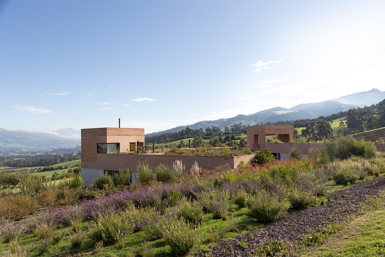 Gallery of Residential Architecture in Ecuador: 8 Contemporary House ...