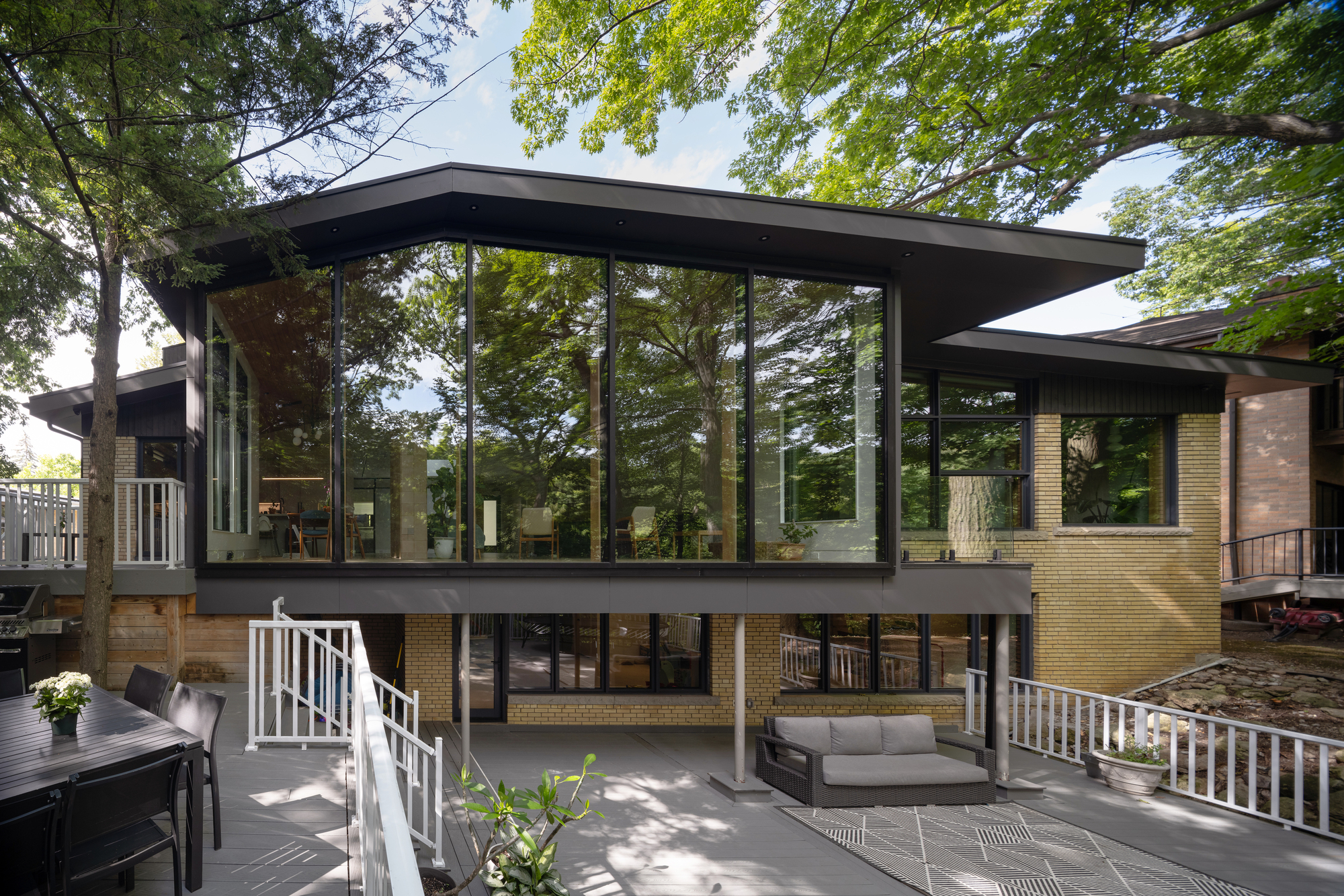 Galeria de Casa North York Ravine / Denegri Bessai Studio - 6