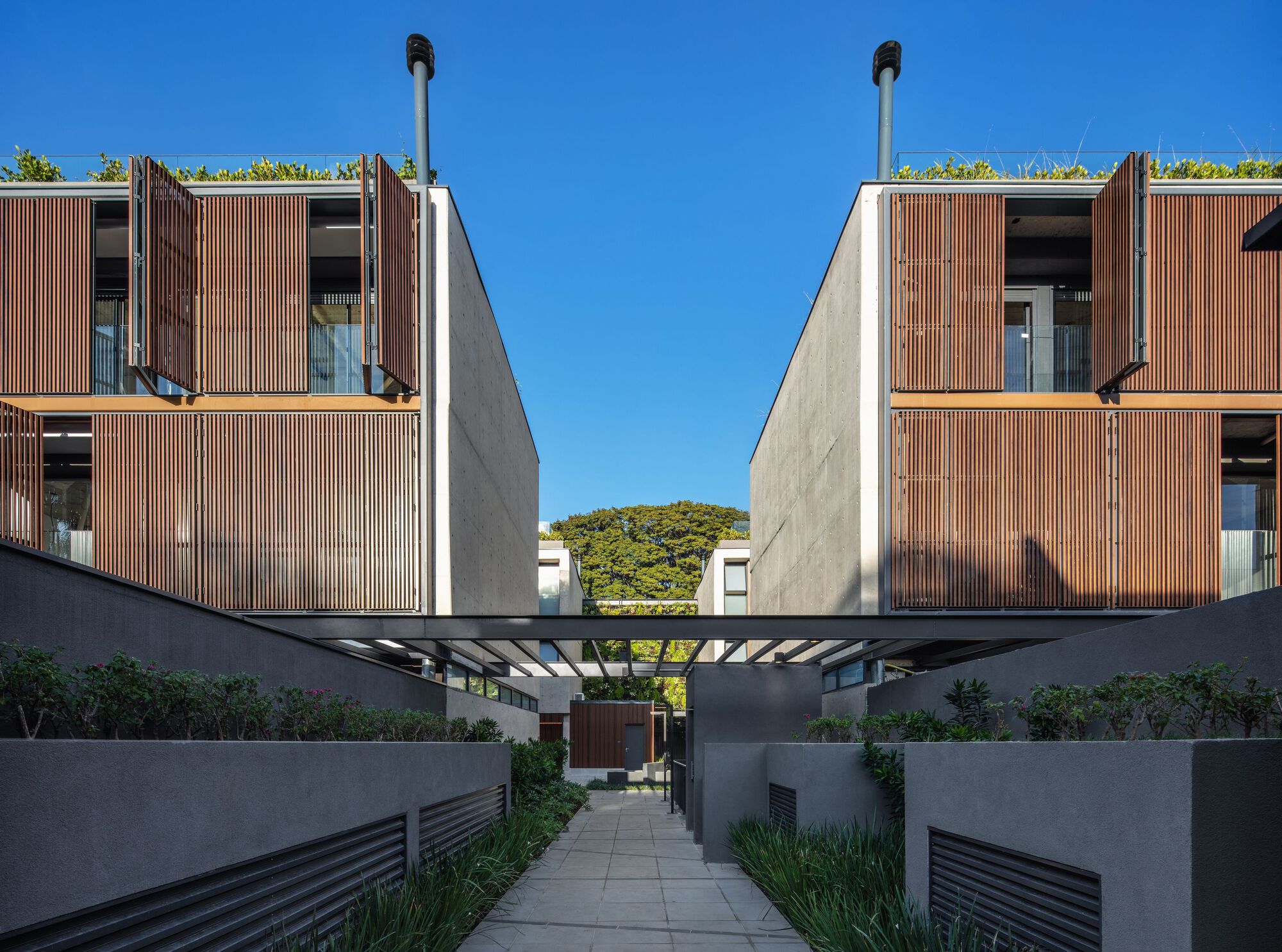 Galeria de Condomínios residenciais Milano I e Milano II / DMDV ...