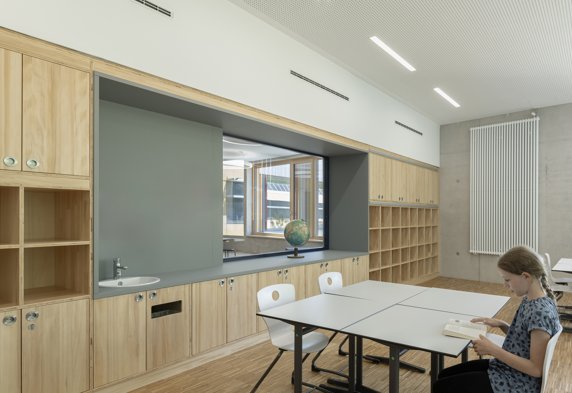 Gallery of Blumberg School Campus / Spiecker Sautter Lauer Architekten - 4