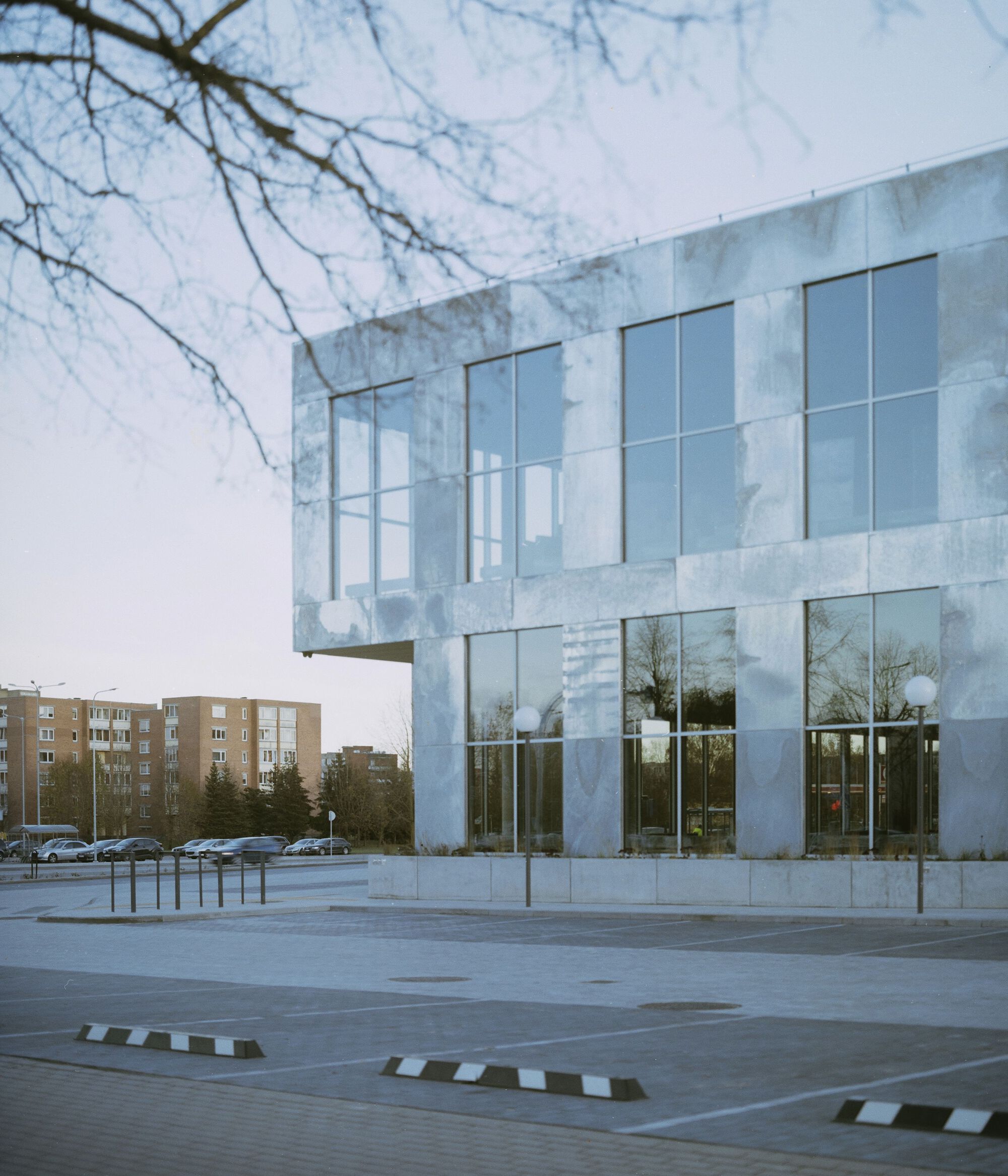 Gallery of Courtyard Mixed-Use Building / After Party - 15