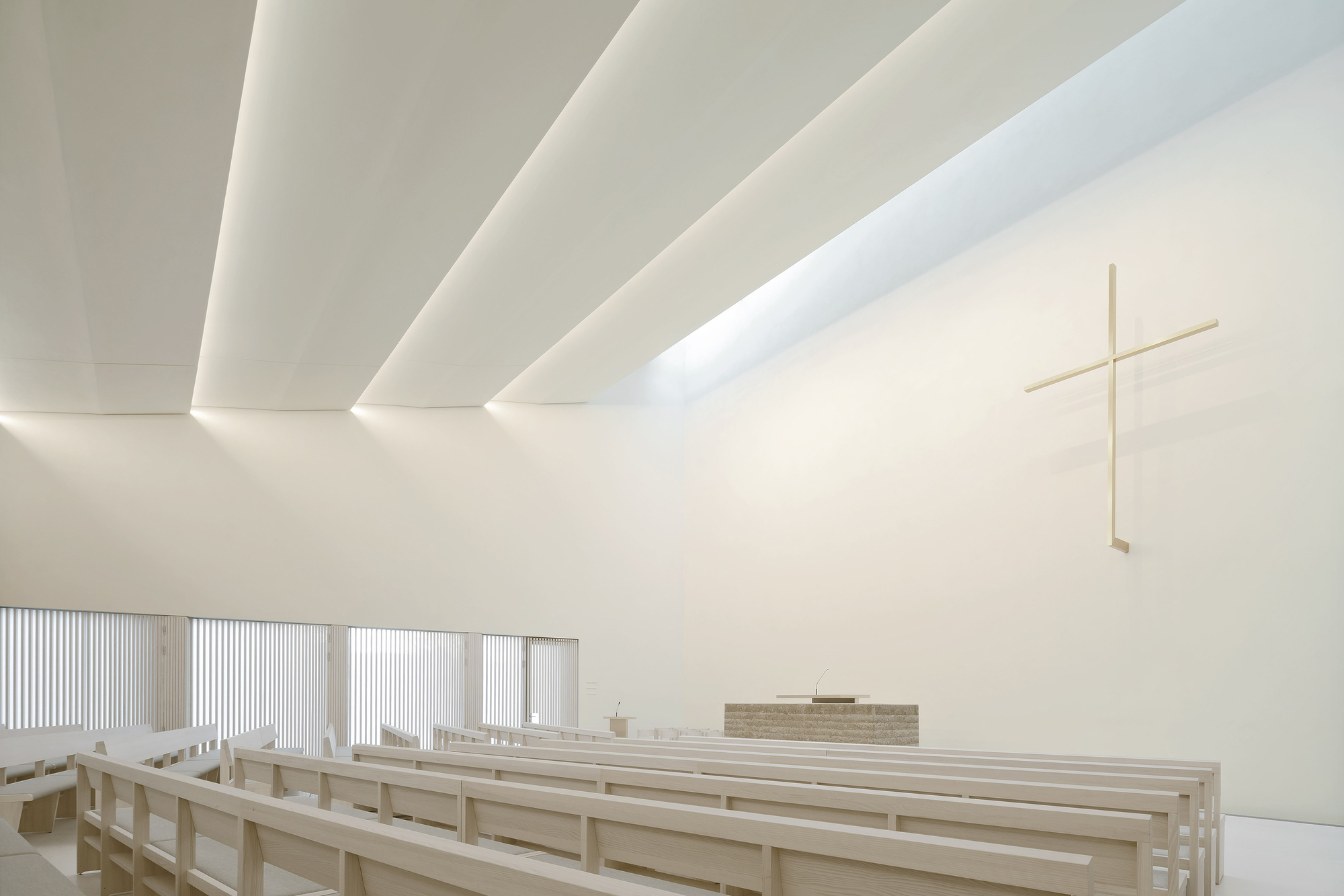 Gallery of New Apostolic Church / Bez+Kock Architekten - 10