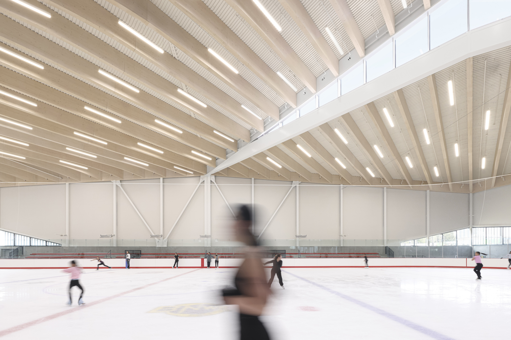 Galeria de Centro de Recreação Rosemary Brown / hcma architecture ...