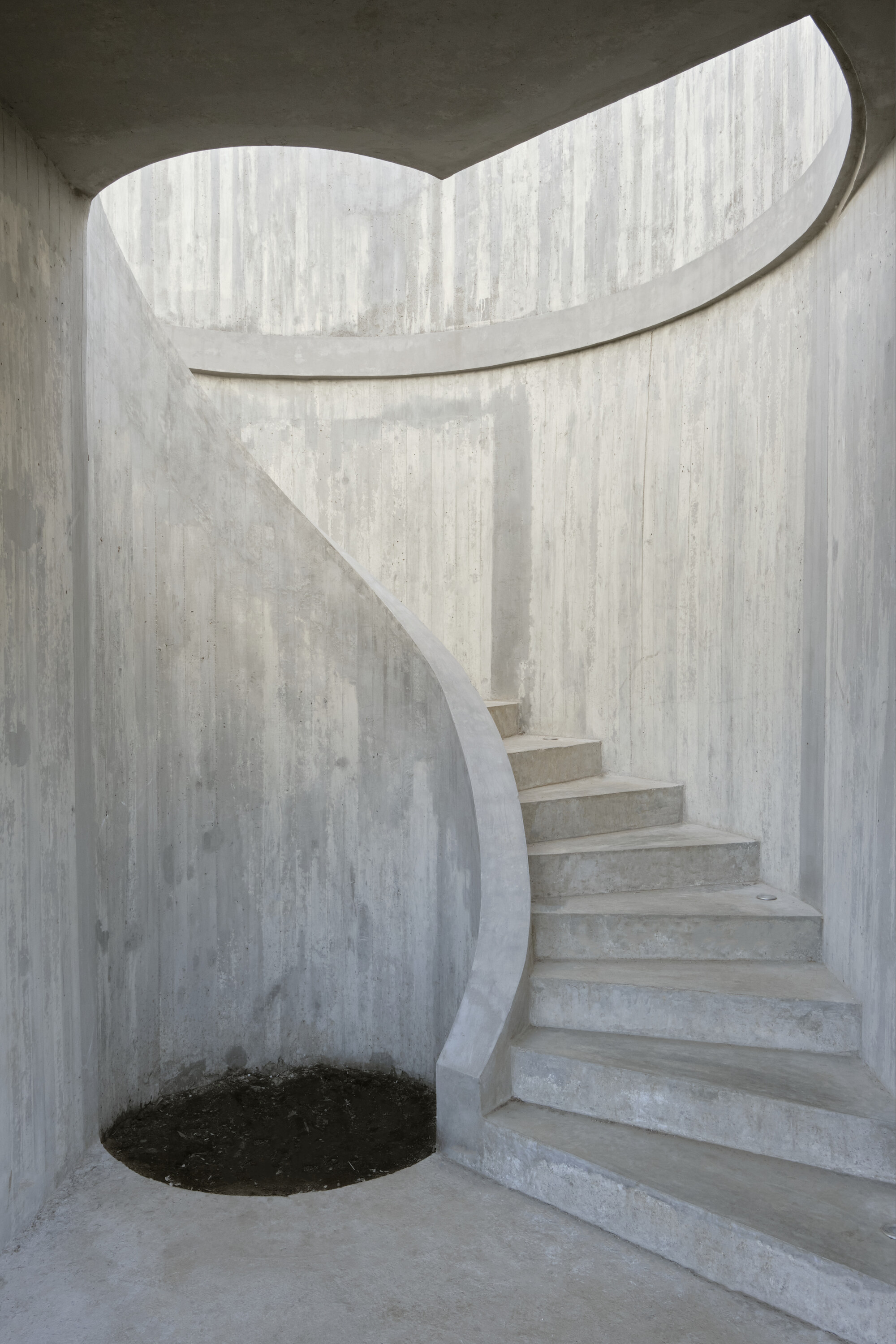 Gallery of CR House / LOTE STUDIO + Ignacio Ferreira - 22