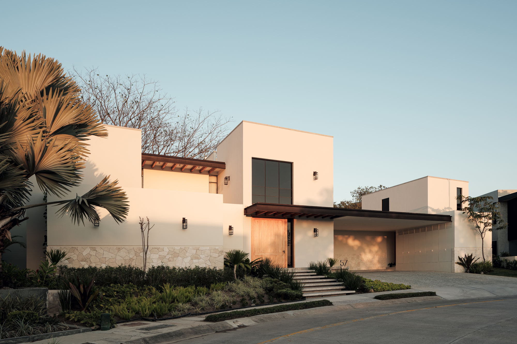 Galería de Casa Calantha / Di Frenna Arquitectos - 10