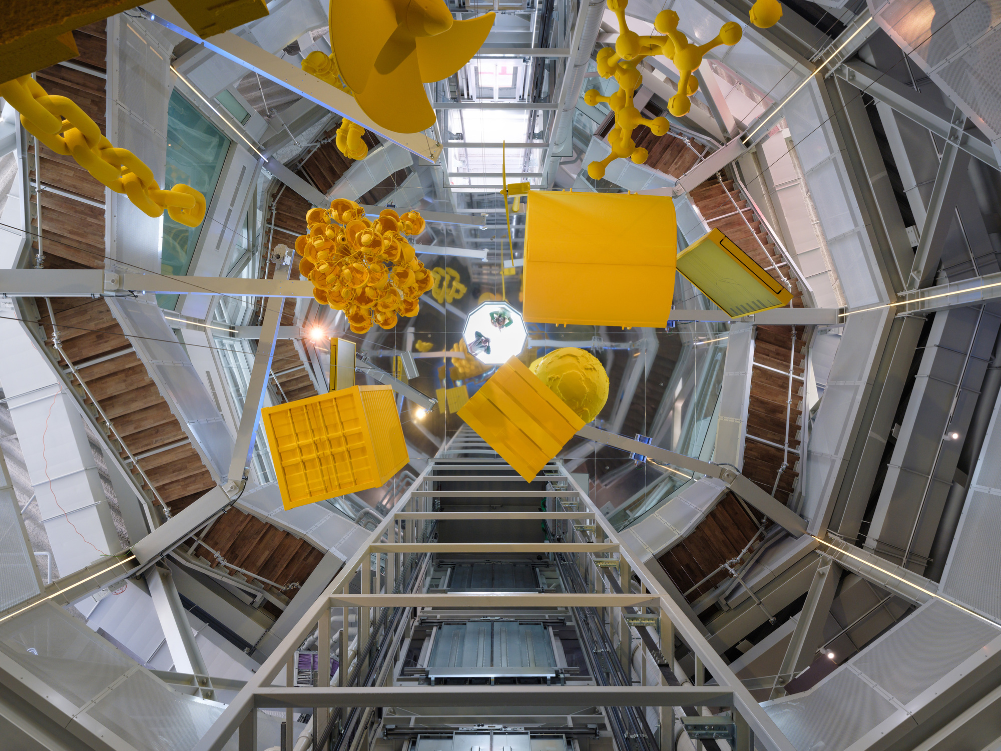 Galeria de Centro de Visitantes e Exposições de Portlantis / MVRDV - 23