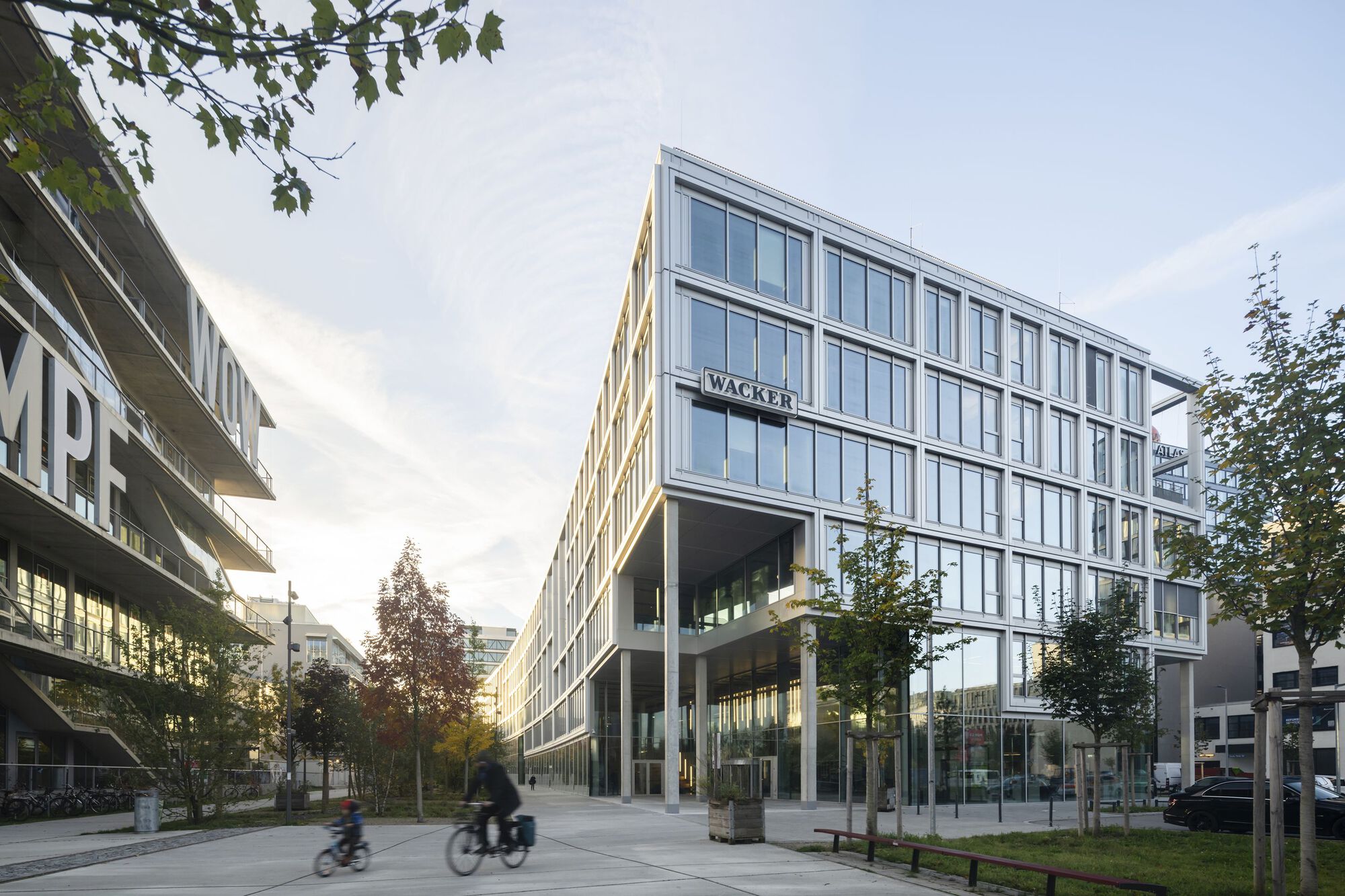 Gallery of Wacker House Office Building / C.F. Møller - 6