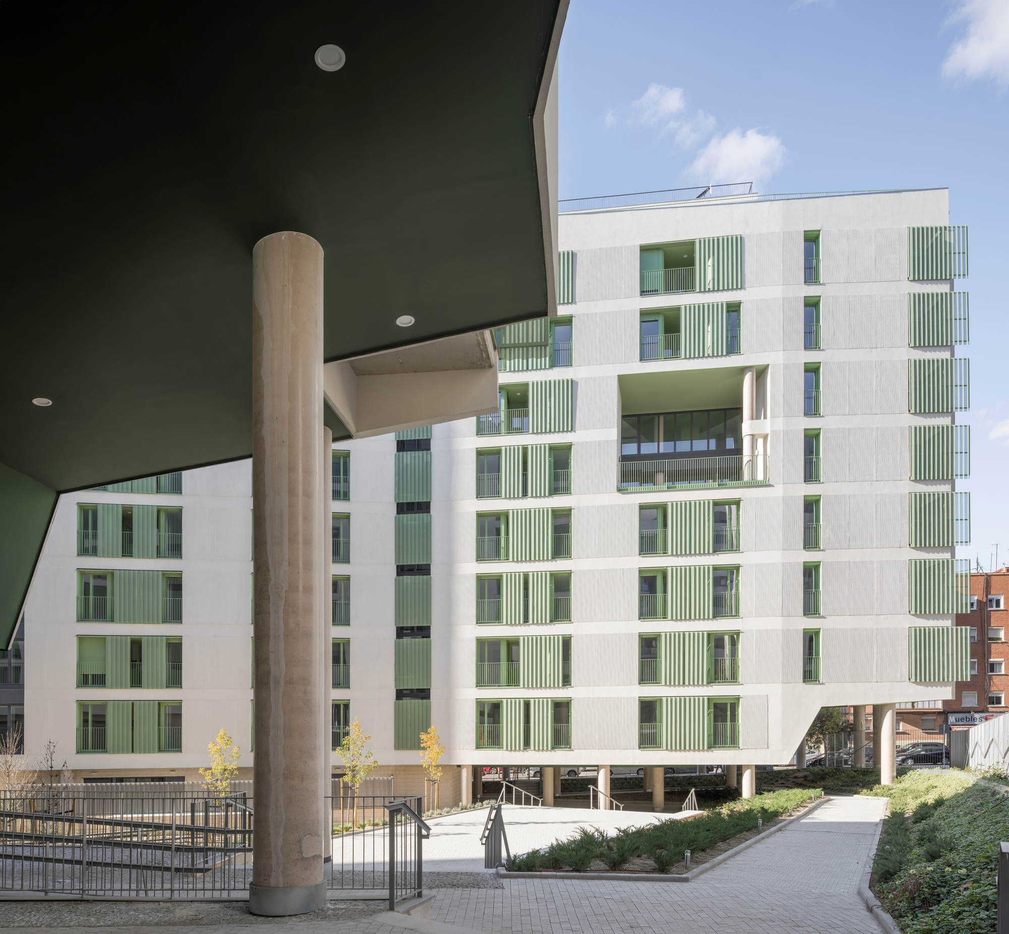 Gallery of NSA 14 – 205 Social Housing Units for EMVS / Ricardo Sánchez ...