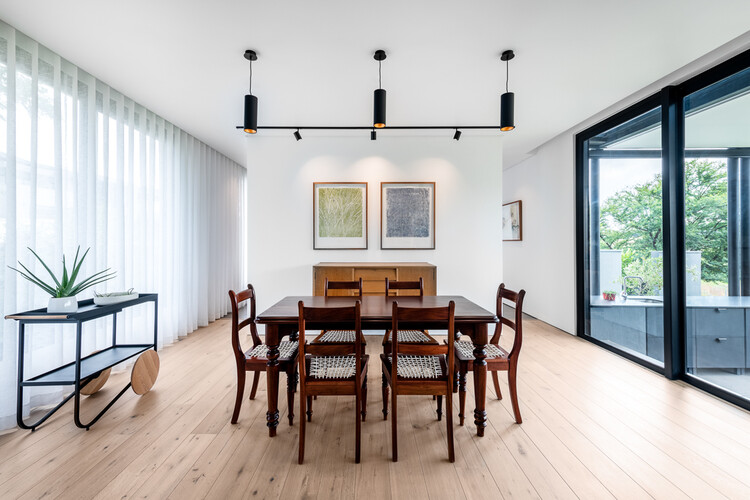 House Steynberg / Two Five Five Architects | ArchDaily