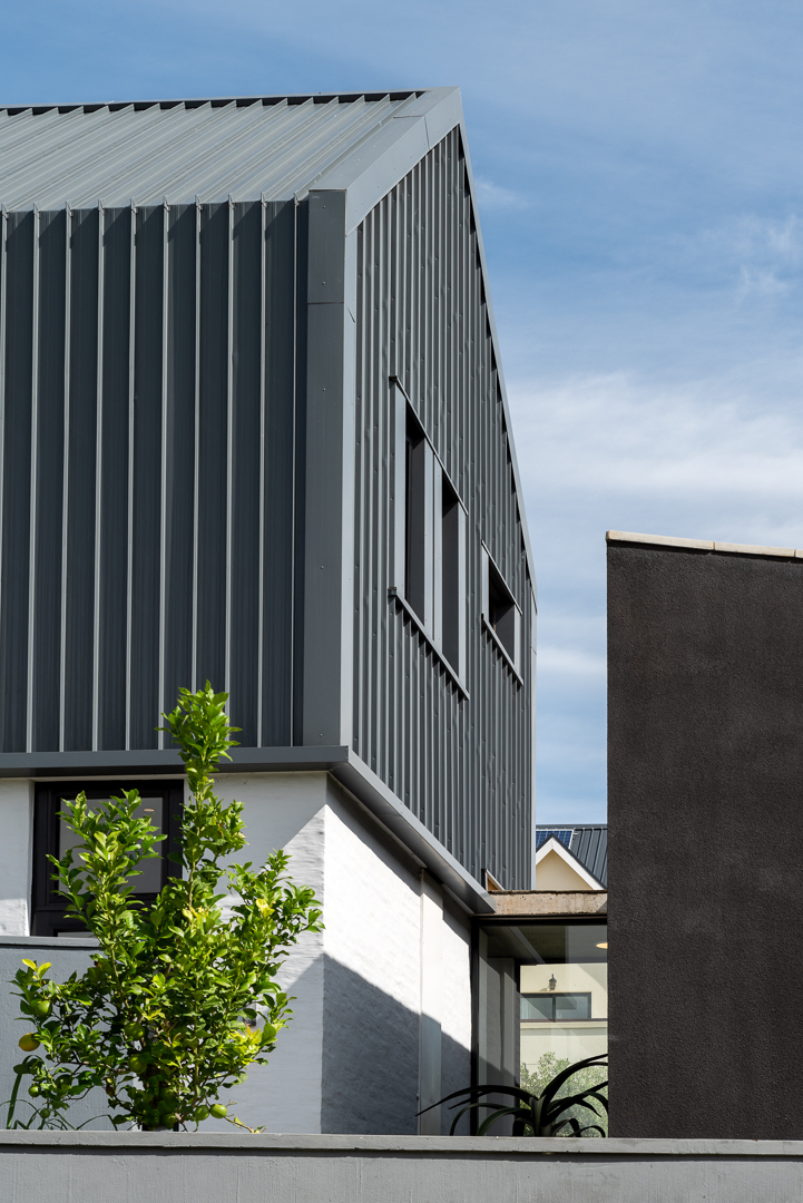 Gallery of House Steynberg / Two Five Five Architects - 29