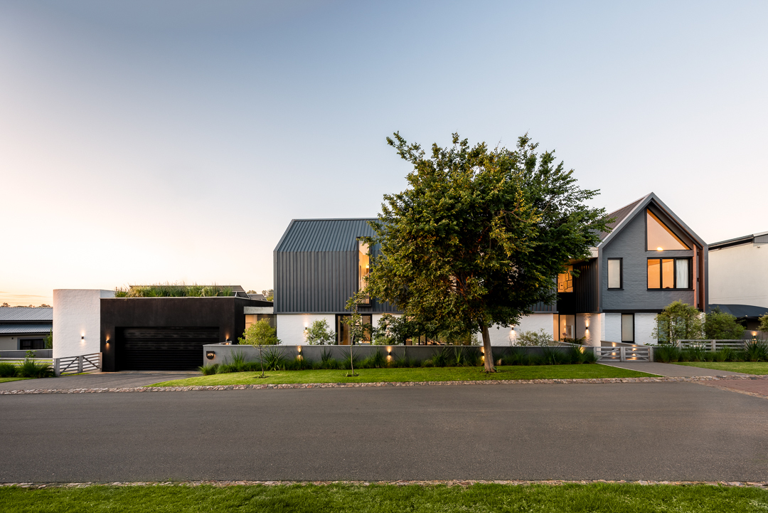 Gallery of House Steynberg / Two Five Five Architects - 60