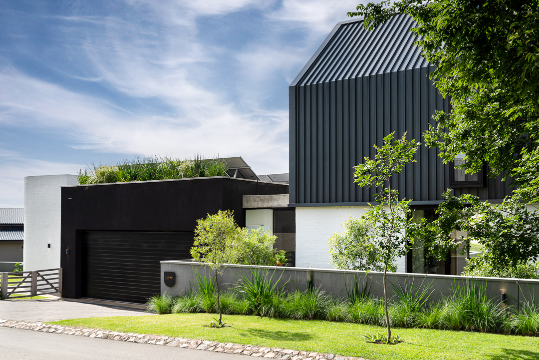 Gallery of House Steynberg / Two Five Five Architects - 46