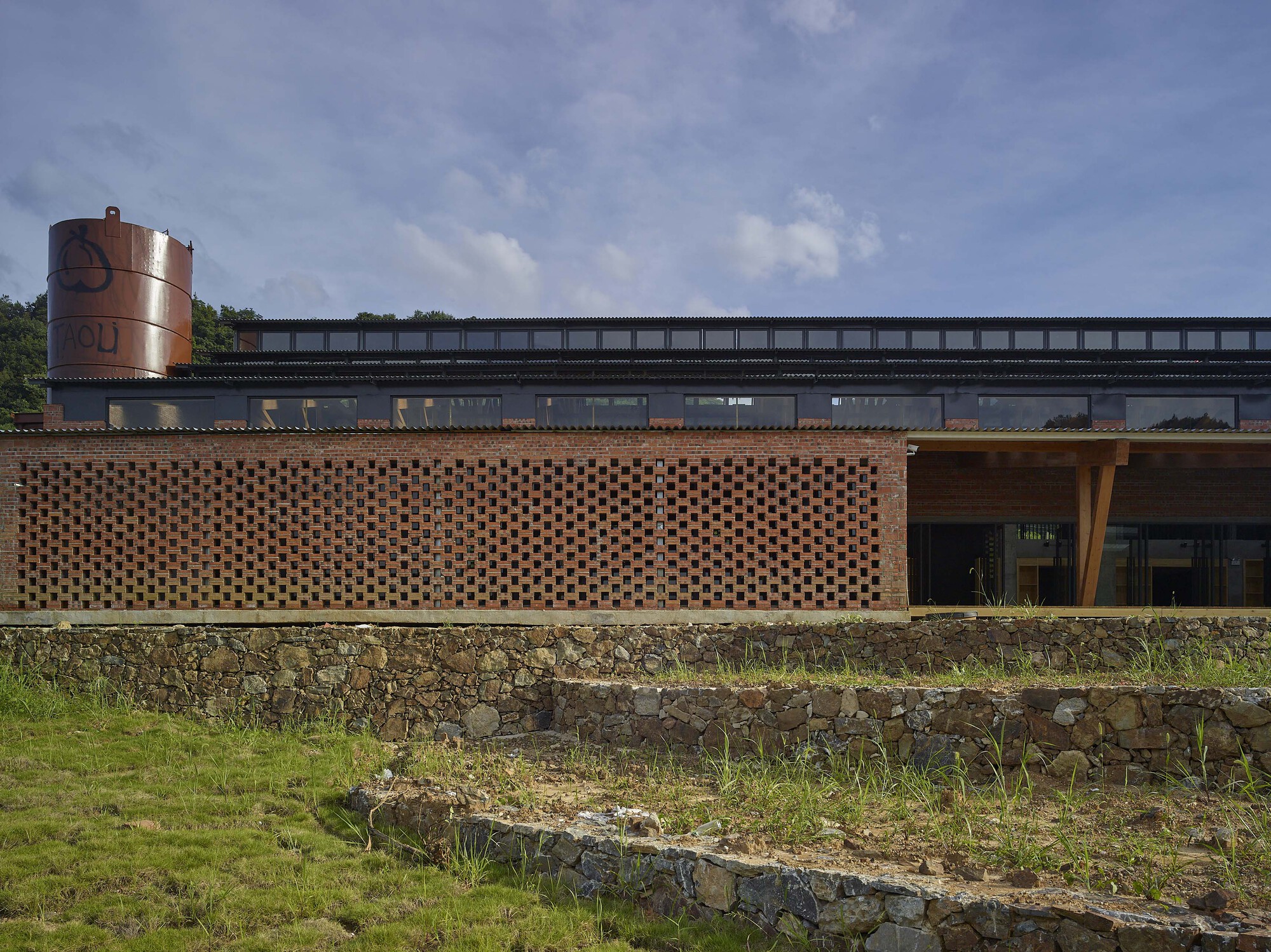 Gallery of Taoli- Zhaoshan Village Center / THAD SUP Atelier - 21