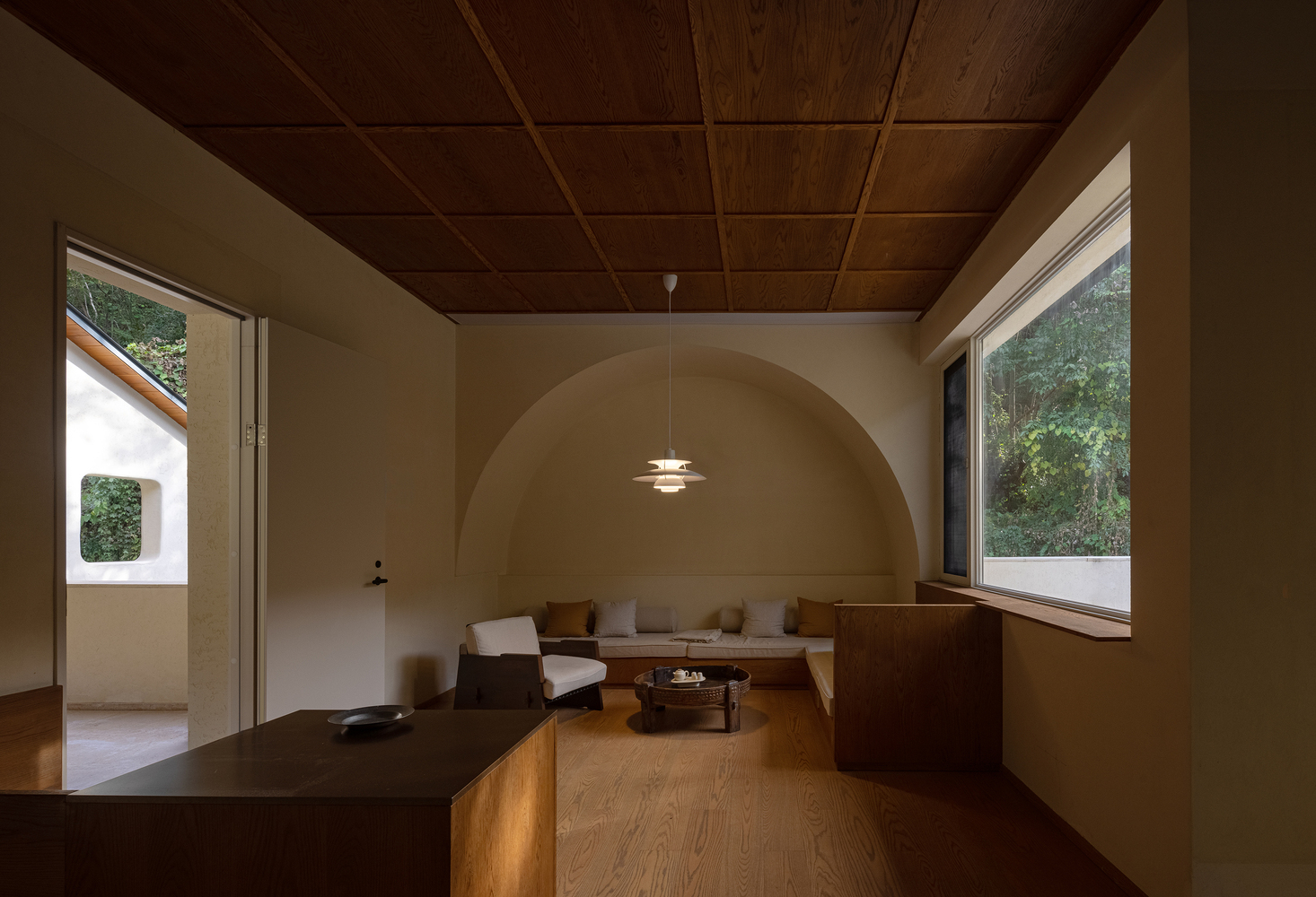 Gallery of The Hidden Mechanics of Doors: How Hinges, Tracks, and ...