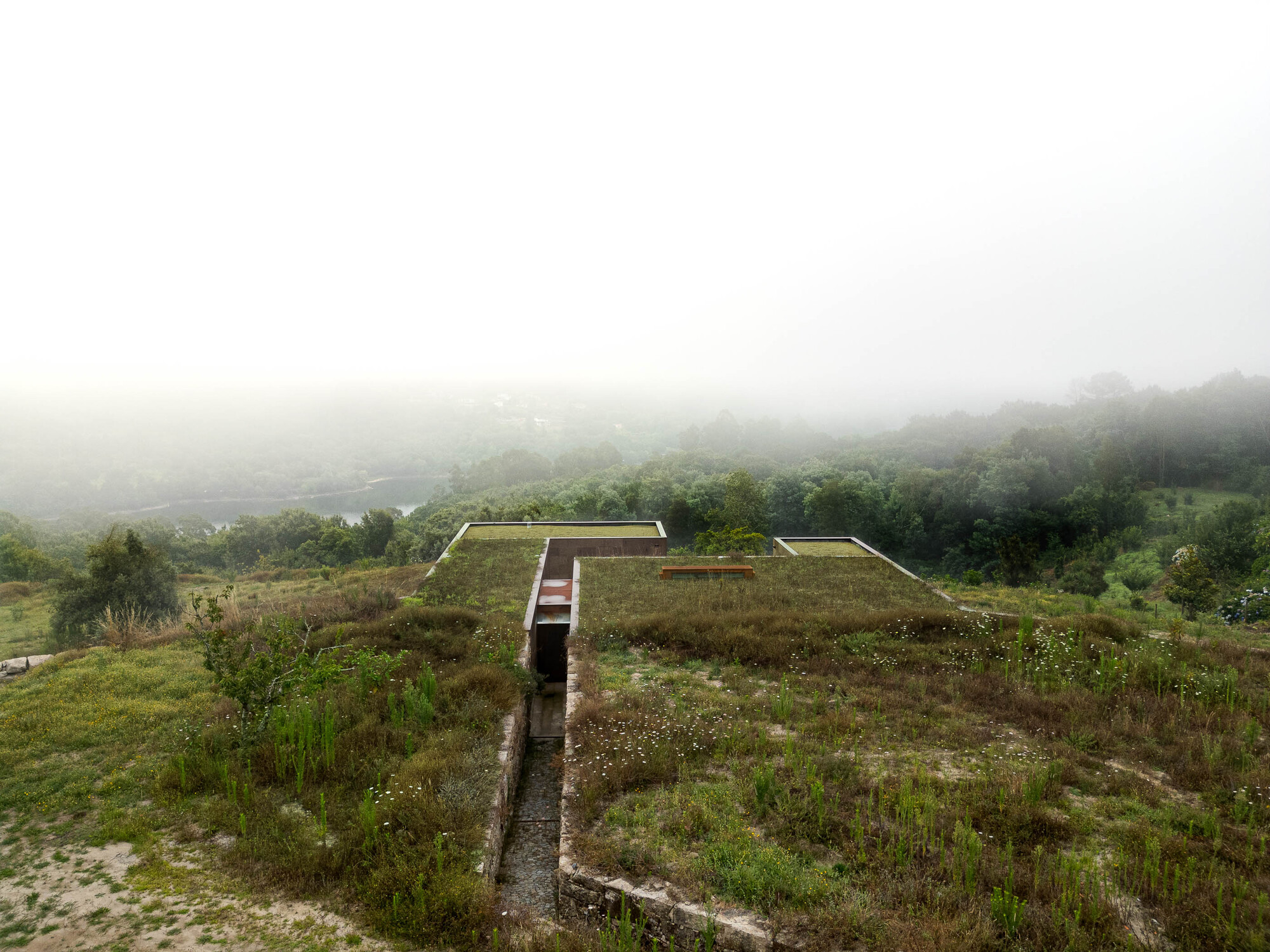 Galeria de Casa da Levada / Tsou Arquitectos - 18