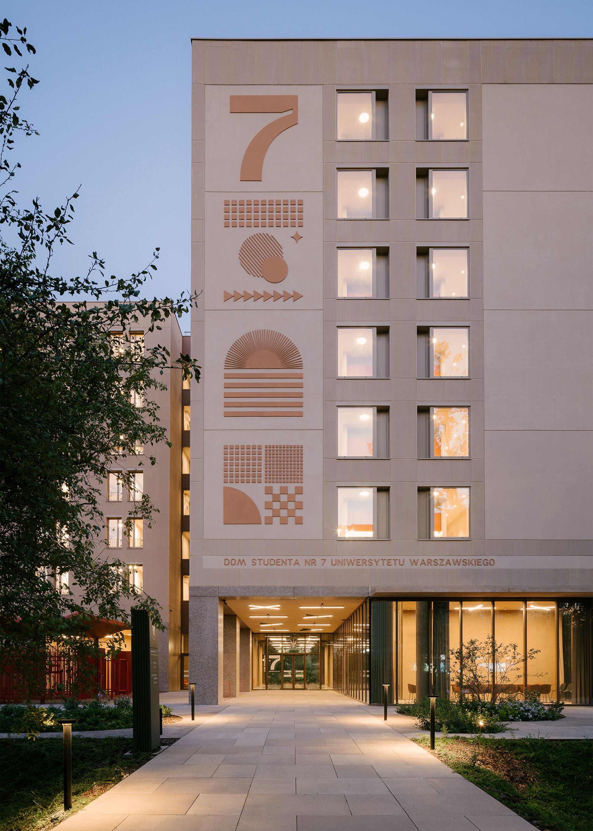 Gallery of Student Housing no. 7 / Projekt Praga - 7