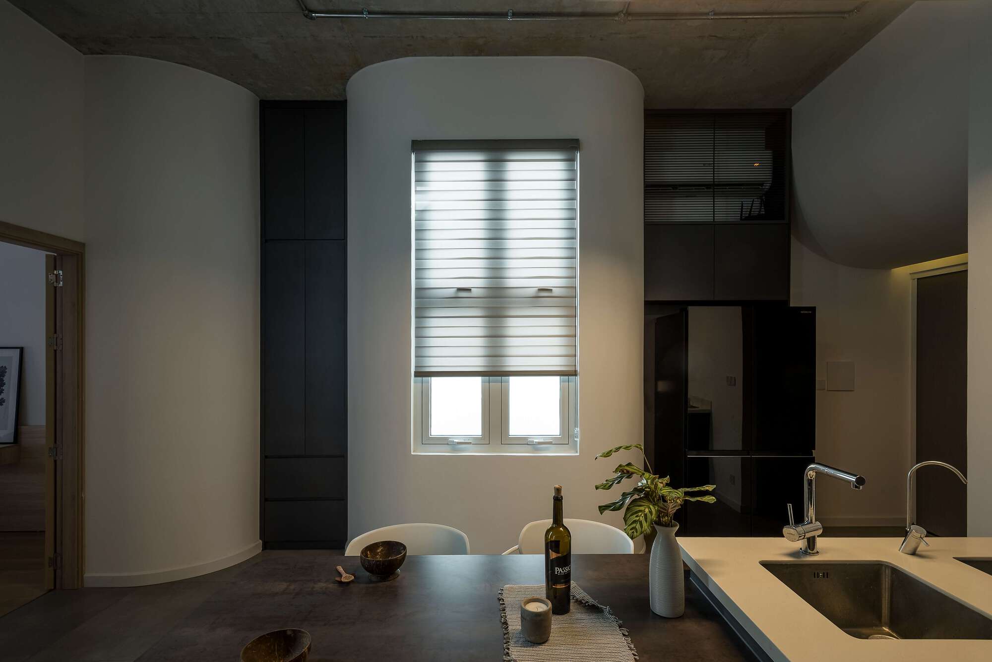 Gallery of House + Studio / NAW Studio - 17