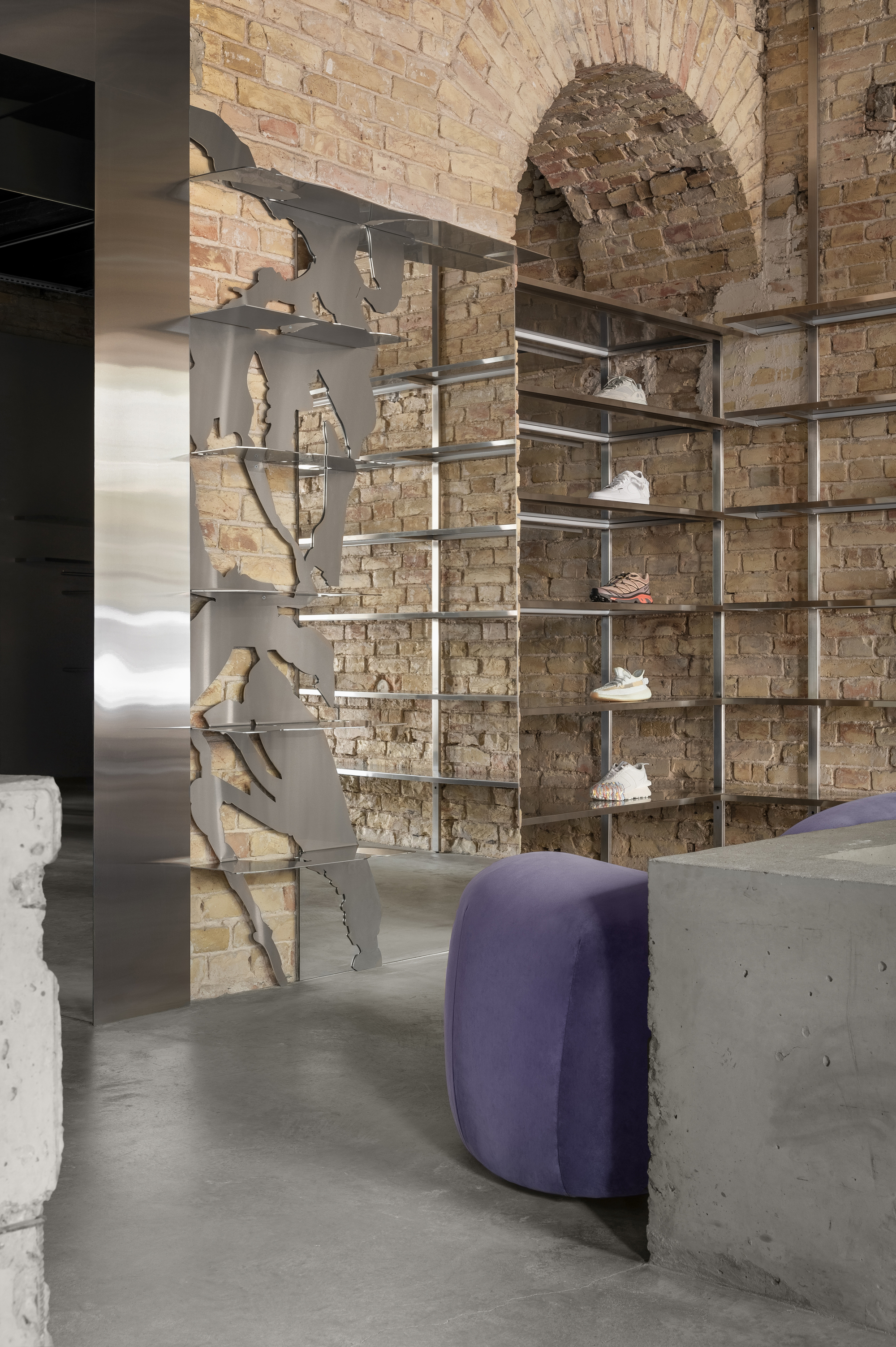 Gallery of Storage X Domaine 17 Showroom / Temp Project - 8