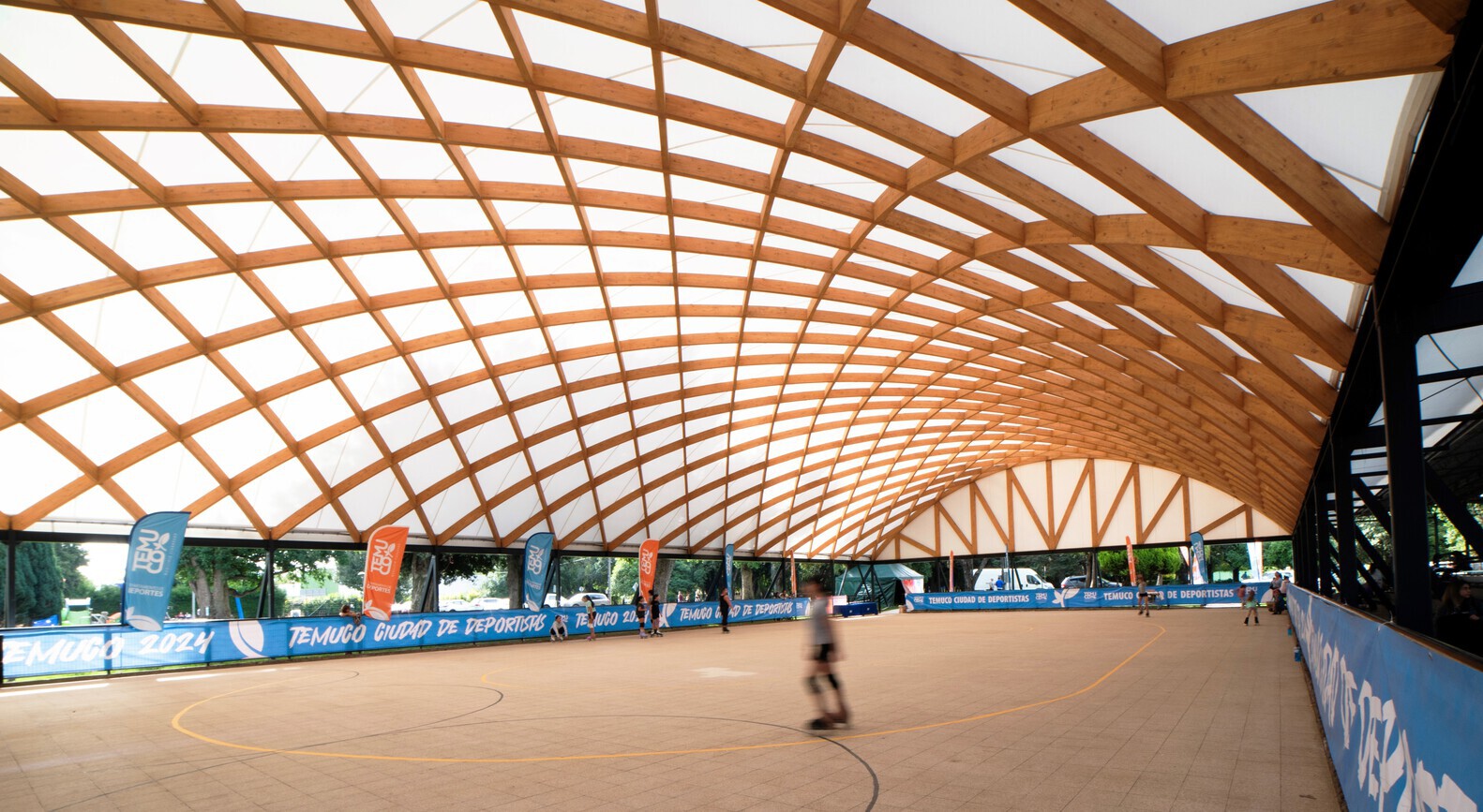 Galería de Conoce a los 15 proyectos finalistas del Premio Obra del Año 2025 de ArchDaily en ...