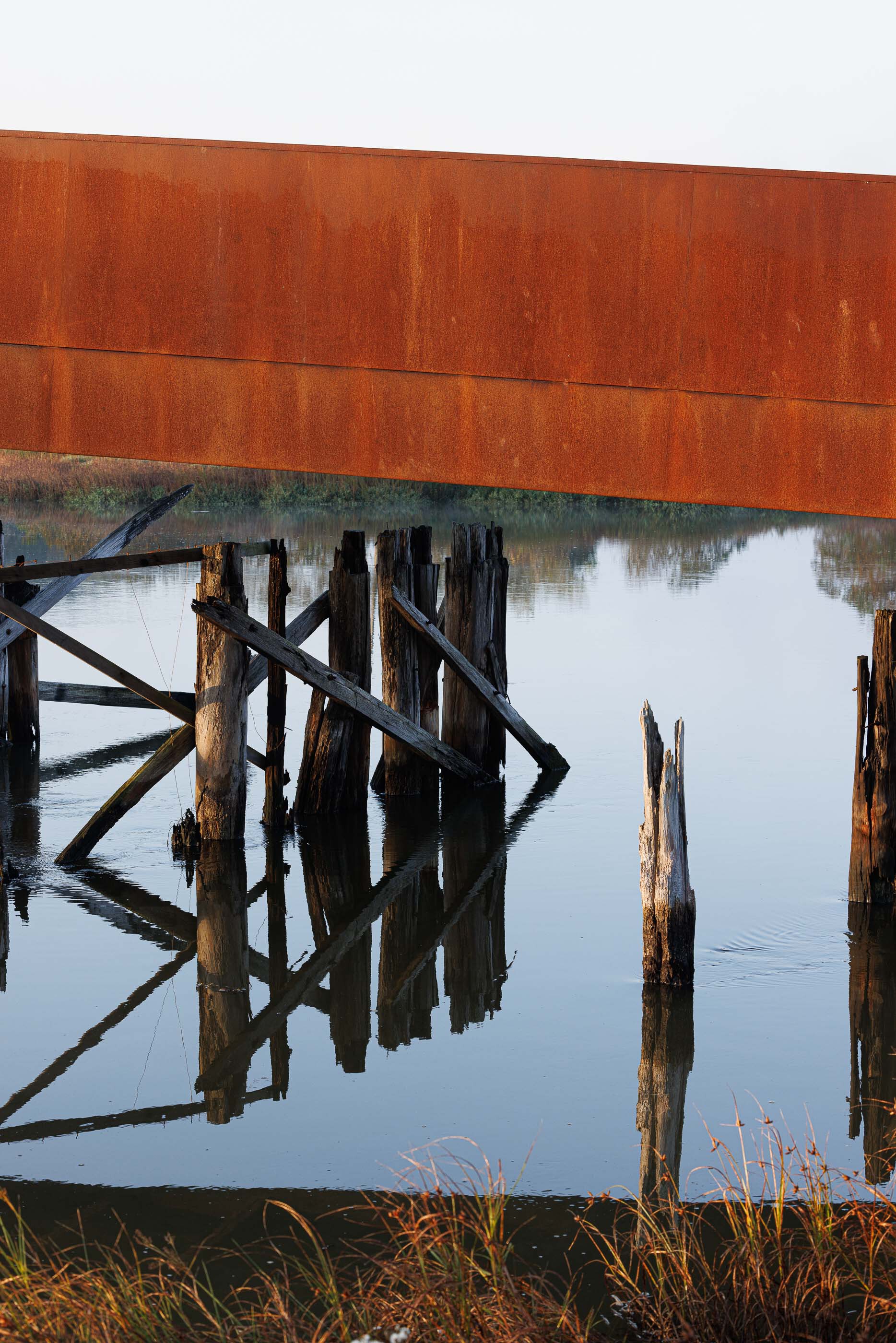 Gallery of Cycle and Pedestrian Crossing Over the Fareja Bridge ...