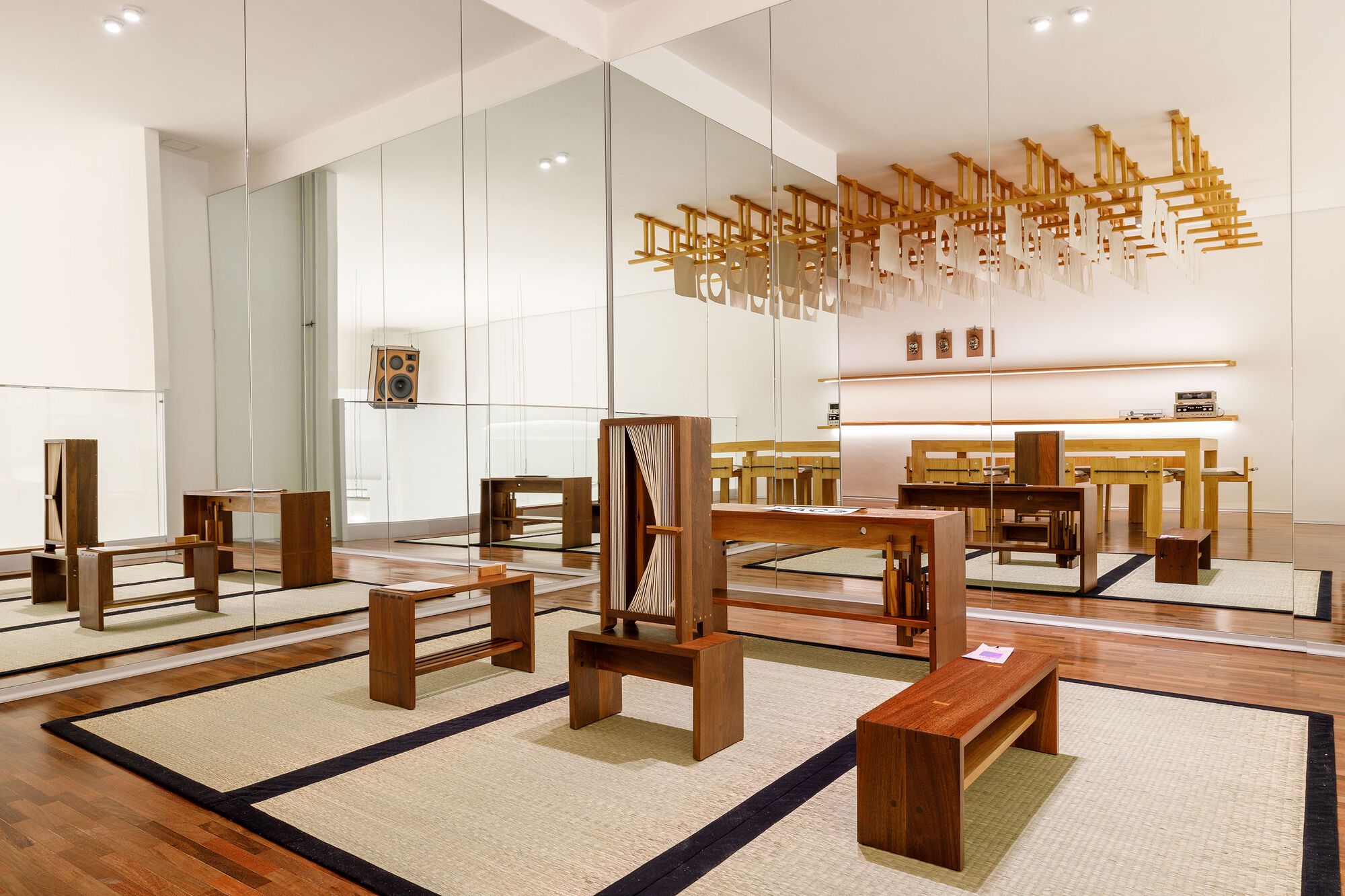 Galeria de Pace Flagship Store / Coletivo de Arquitetos - 26