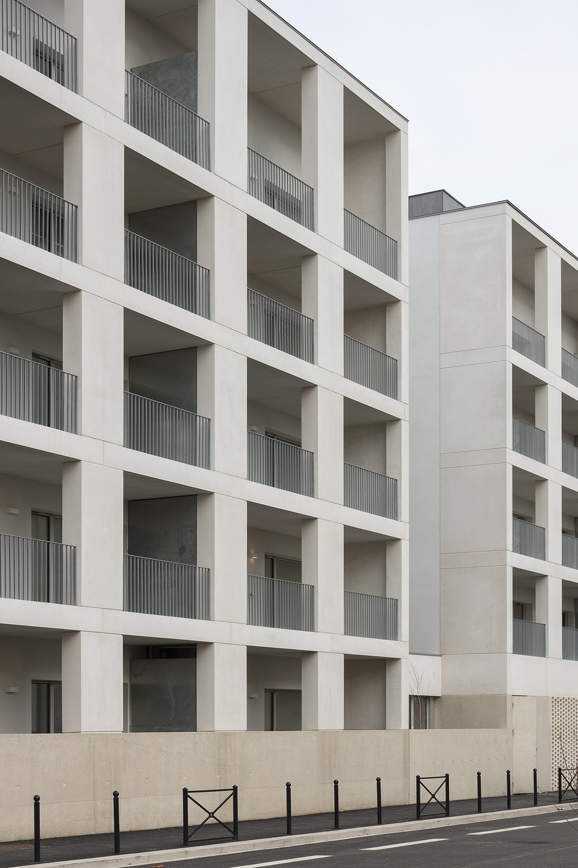 Gallery of Inouï Collective Housing / A6A - 6