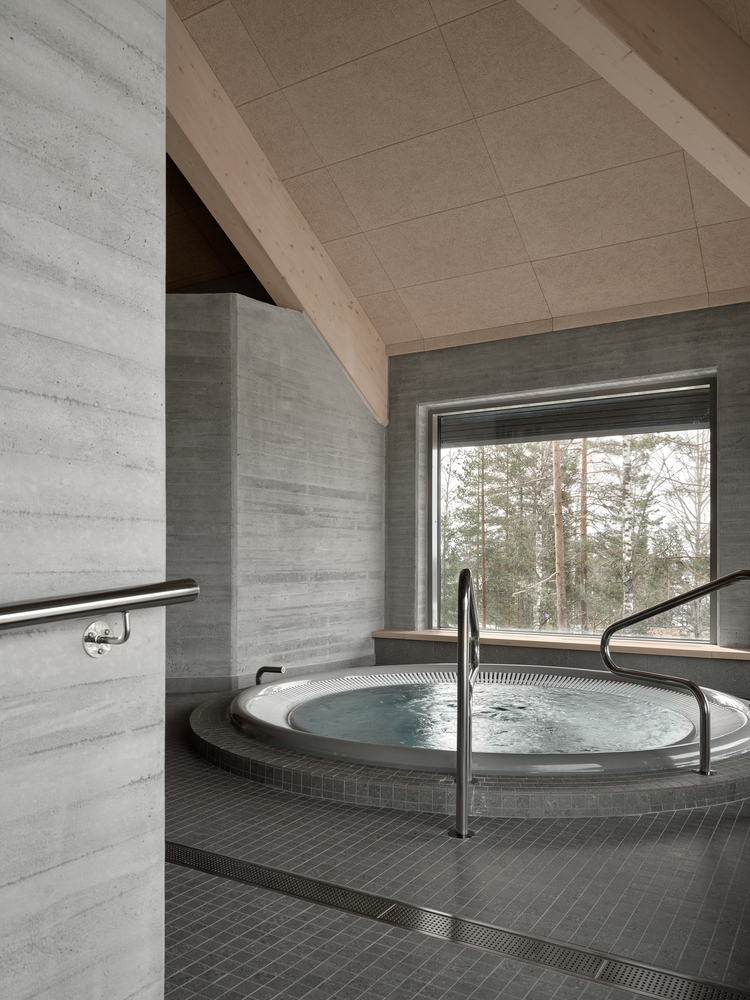 Gallery of Loiske Wellness Center / Studio Puisto Architects - 11