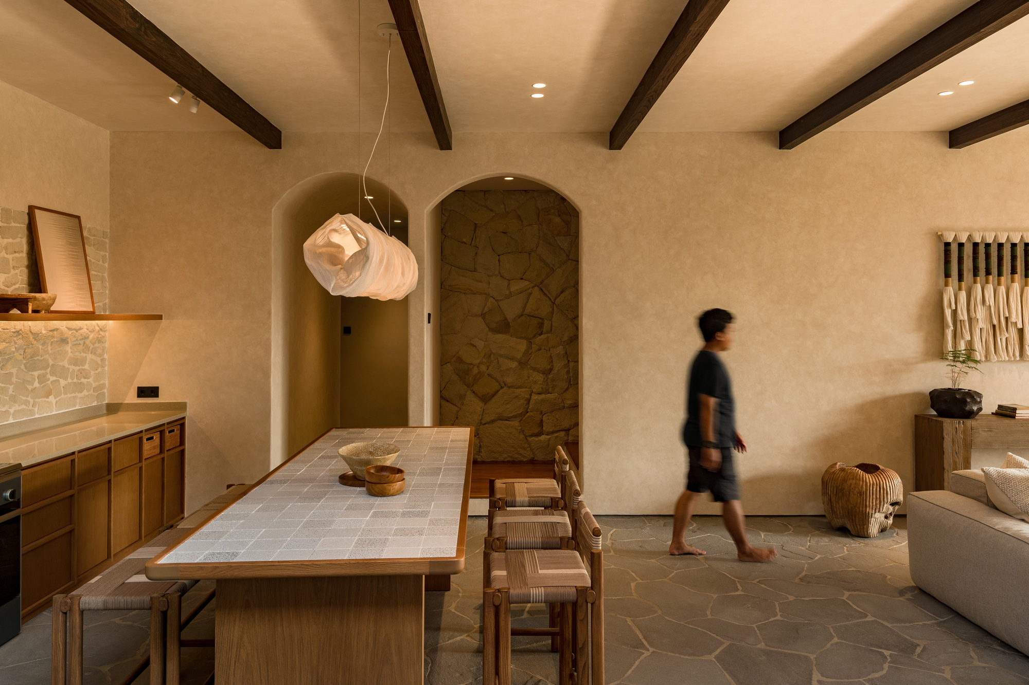 Gallery of Soil and Sand Villa / axialstudio - 12