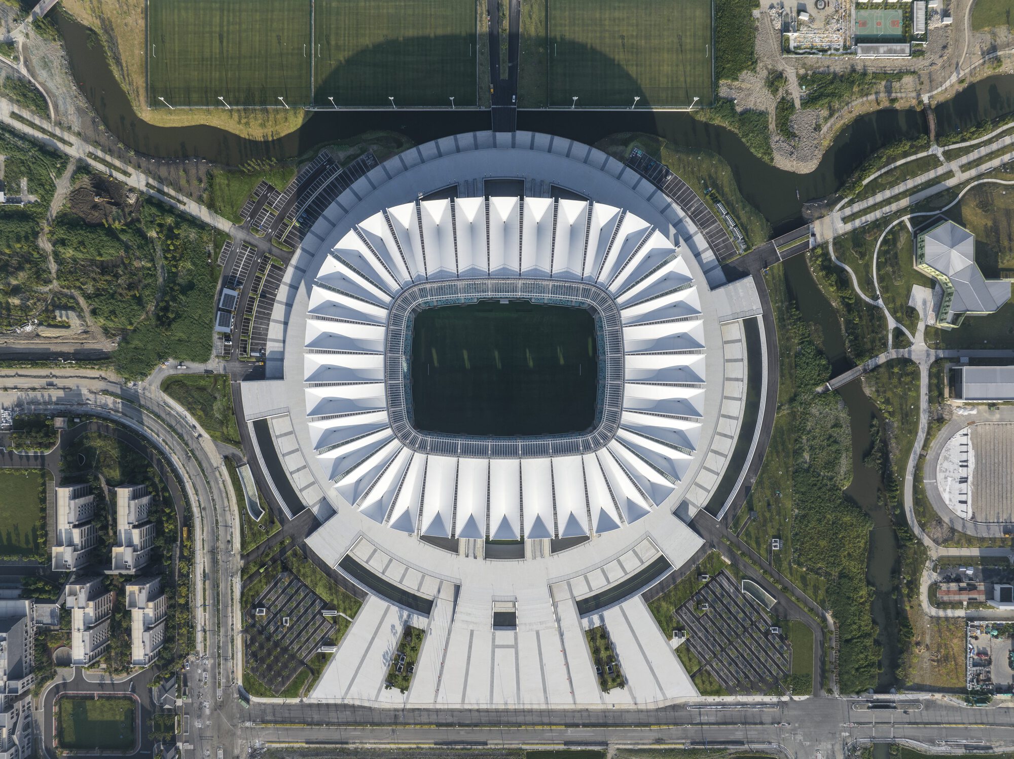 画廊 昆山奥体中心 / gmp Architects - 6