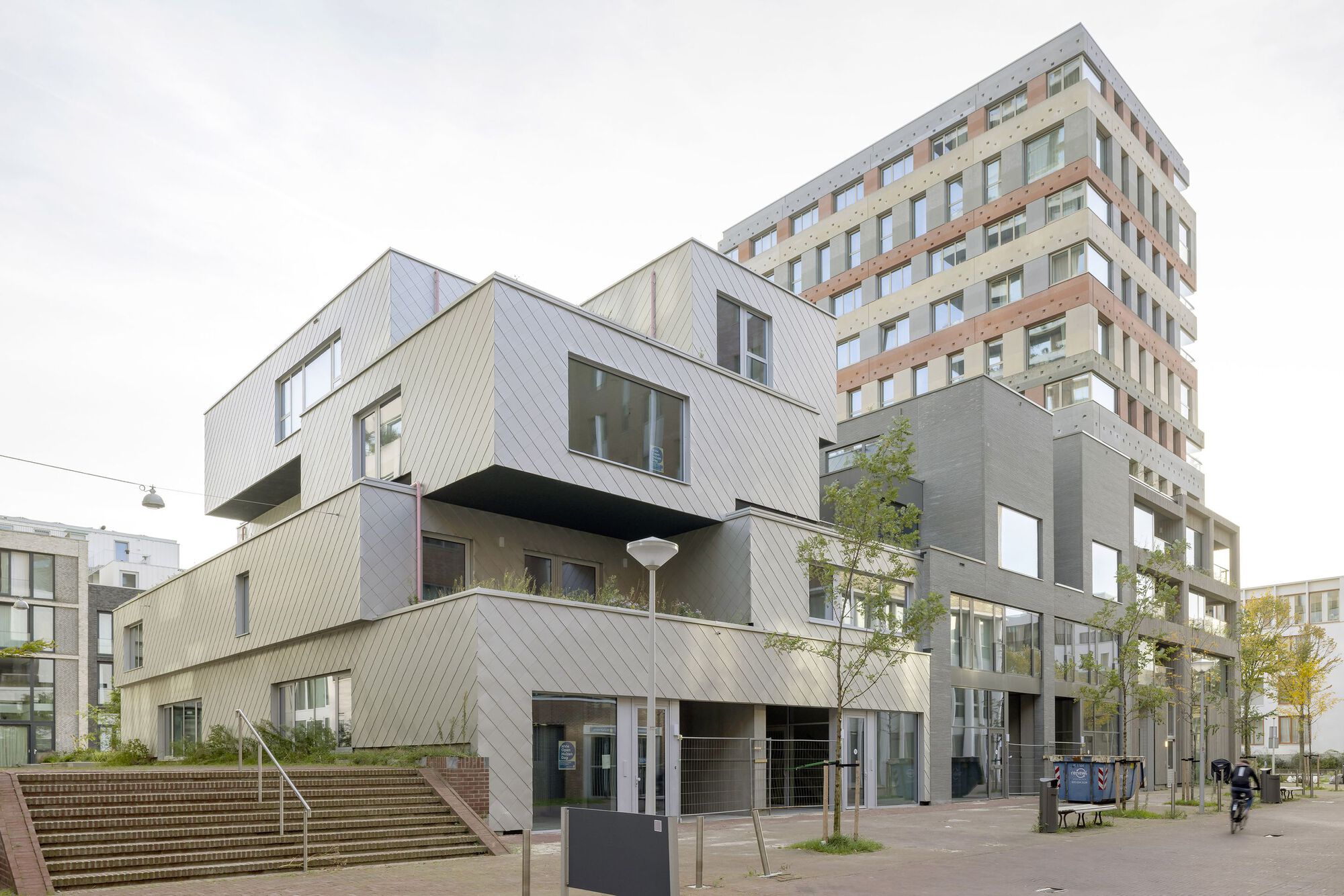 Gallery of VERTICAL Building / NL Architects + Space Encounters ...