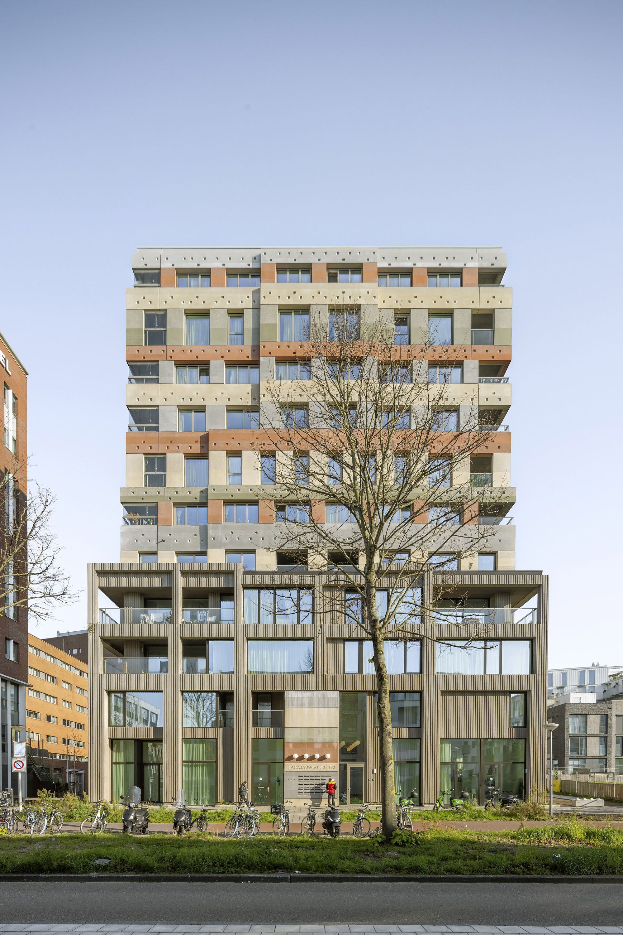 Gallery of VERTICAL Building / NL Architects + Space Encounters ...