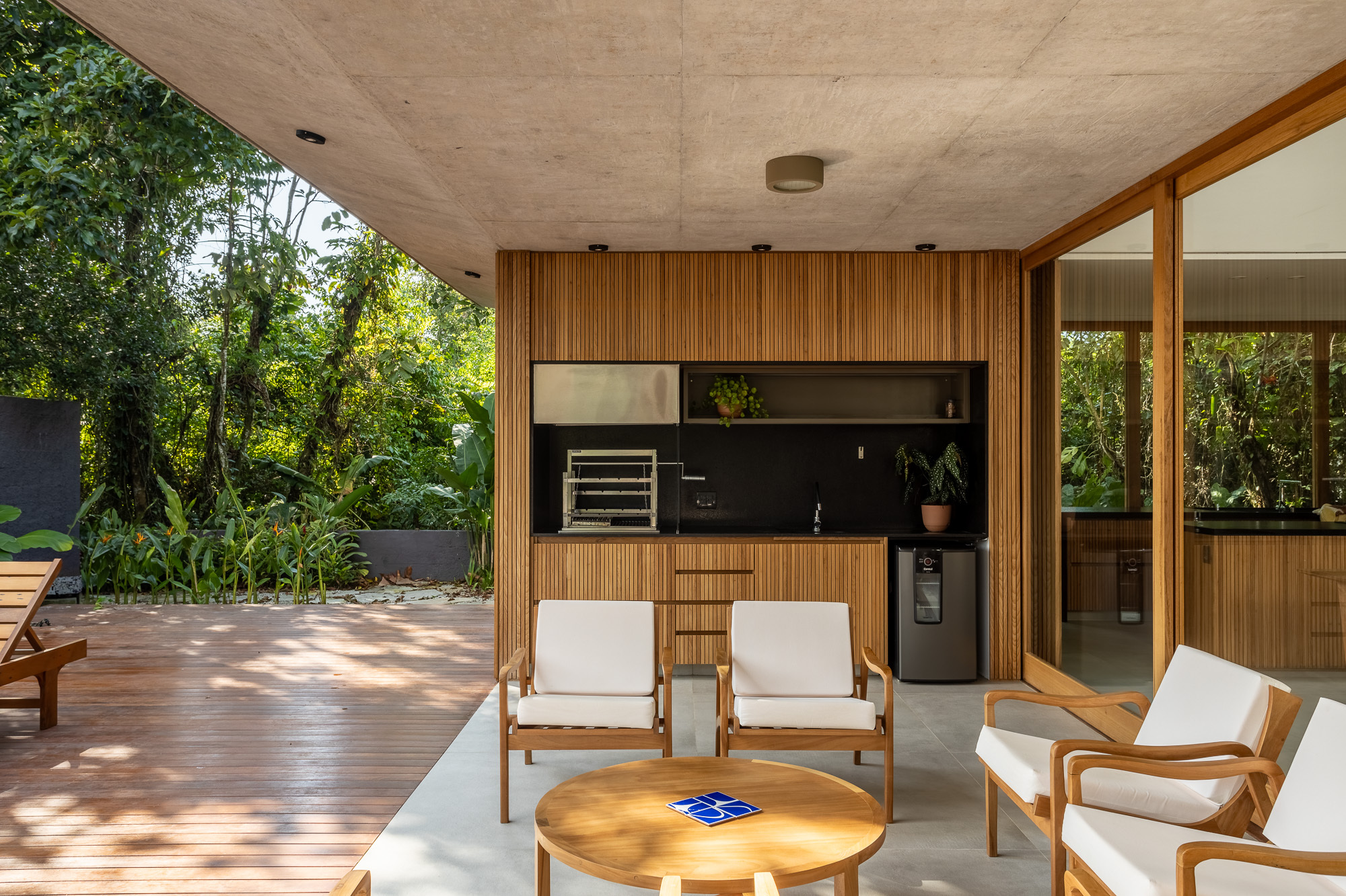 Gallery of PCW Residence / Pitta Arquitetura - 30
