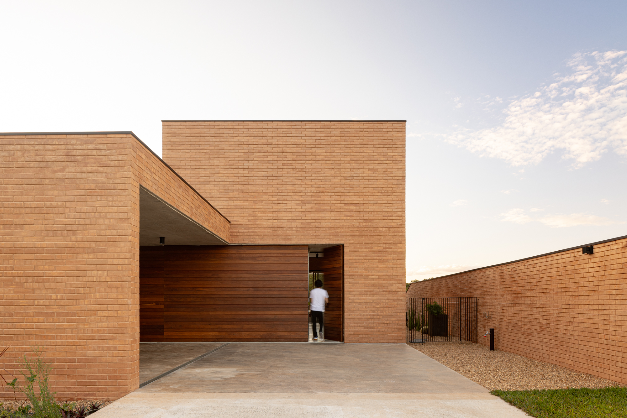 Galeria de Casa Grecov / ARQBR Arquitetura e Urbanismo - 4