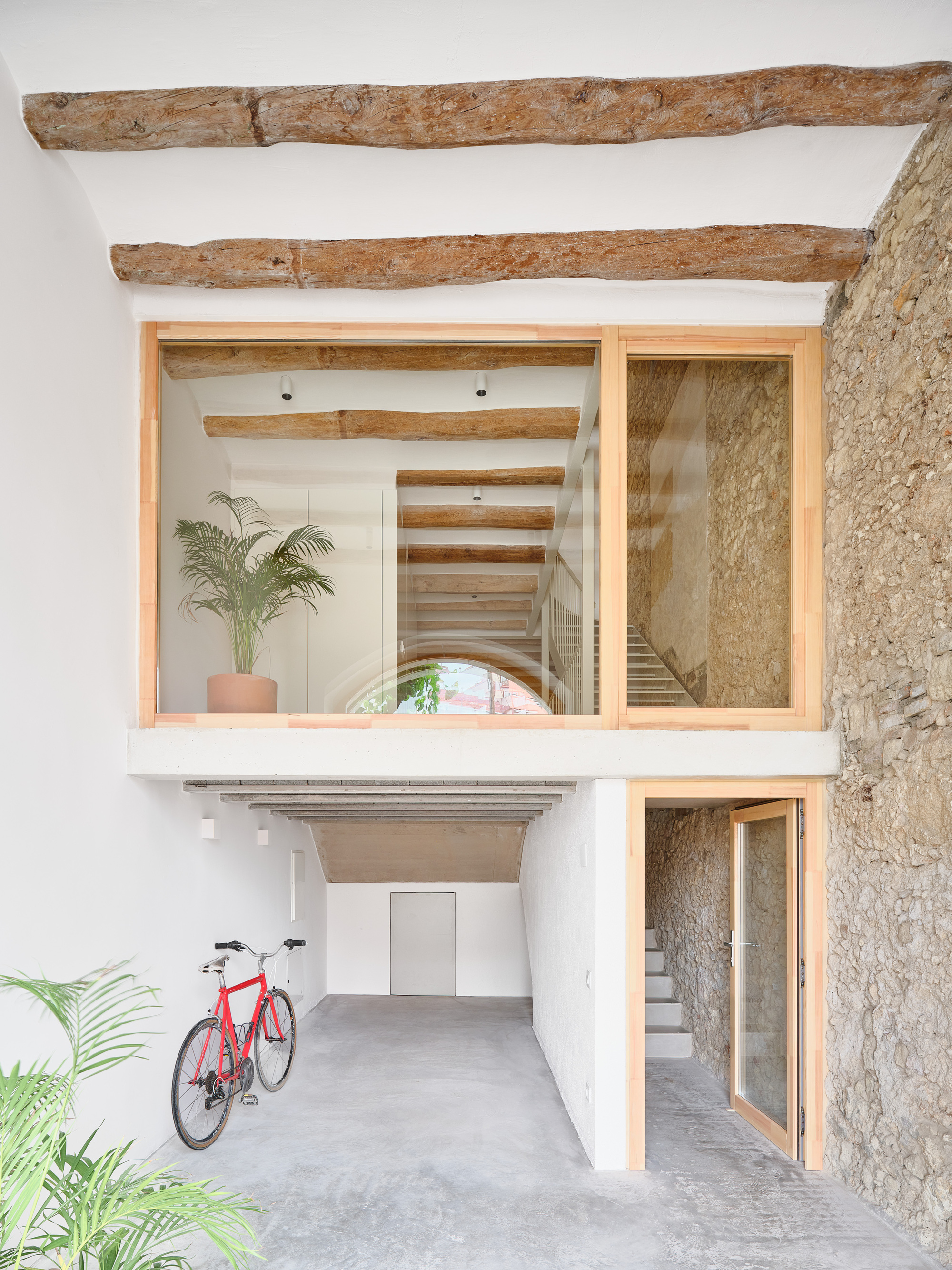 Gallery of House of Pipu and Marta / Menhir Arquitectura - 8