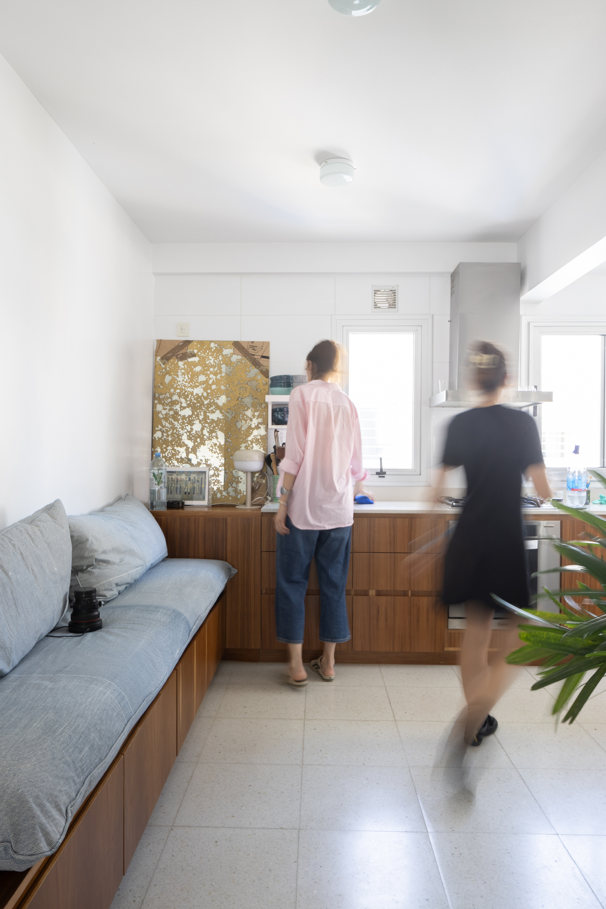 Gallery of Renovation of Sofia's apartment / Pedro Ignacio Yáñez + Carolina Recondo - 15