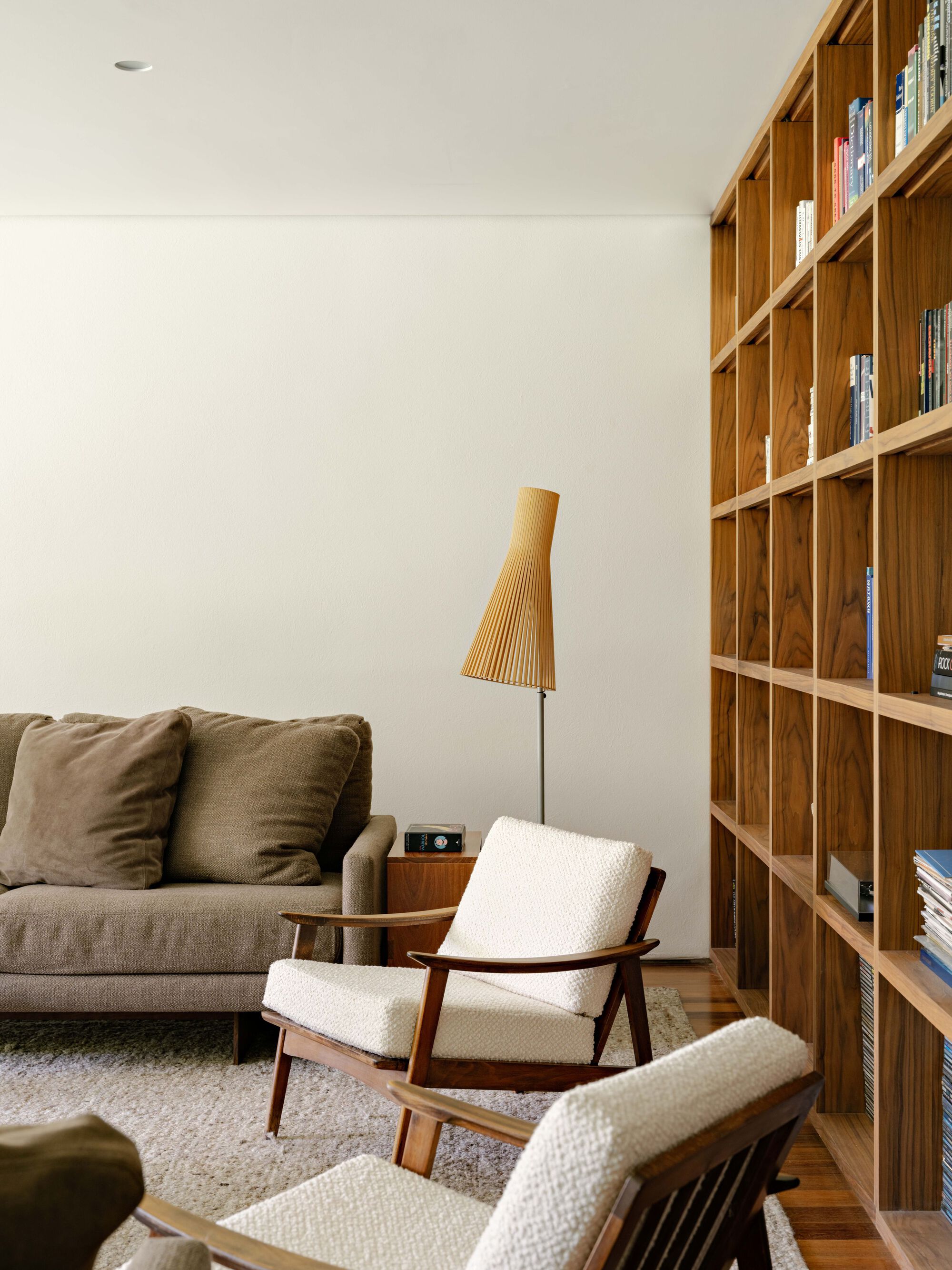 Gallery of Ibsen House / Felipe Hess Arquitetos - 25