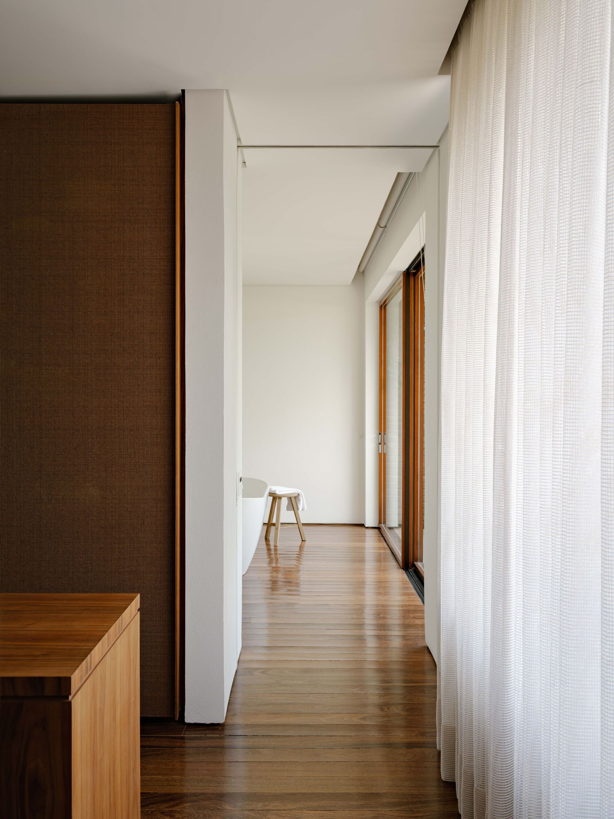 Gallery of Ibsen House / Felipe Hess Arquitetos - 27