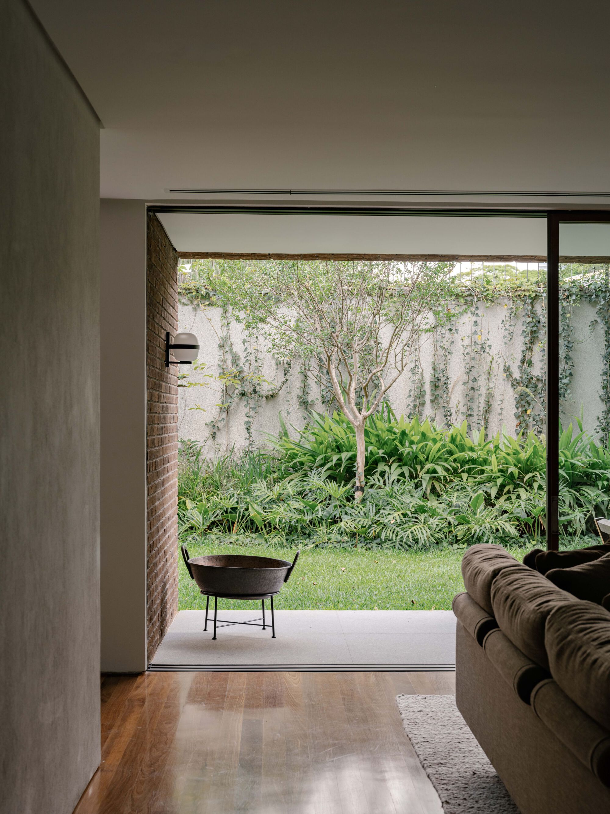 Gallery of Ibsen House / Felipe Hess Arquitetos - 22