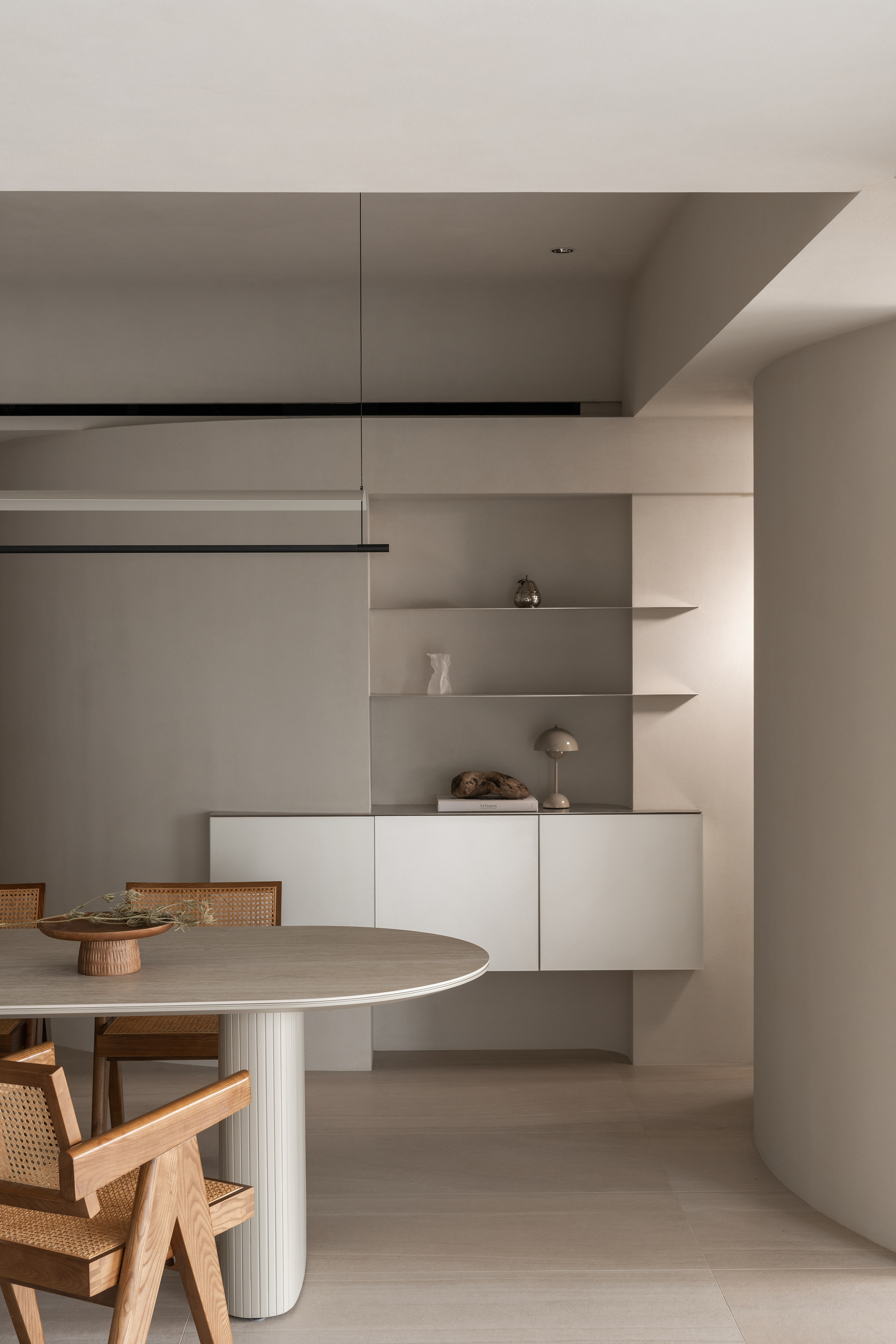 Gallery of Slow Rhythm Apartment / KC Design Studio - 10